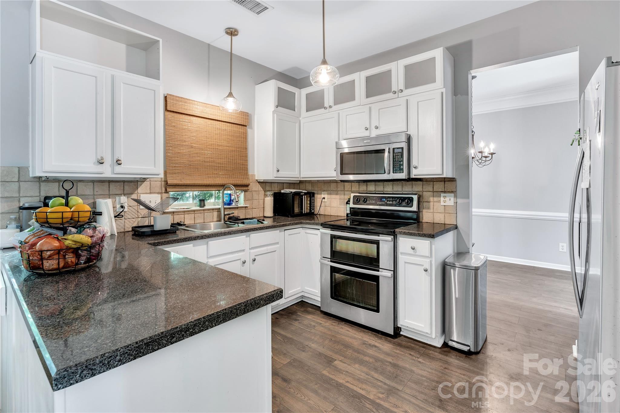 9423 Willow Tree Lane, Charlotte, NC - photo 6 of 30