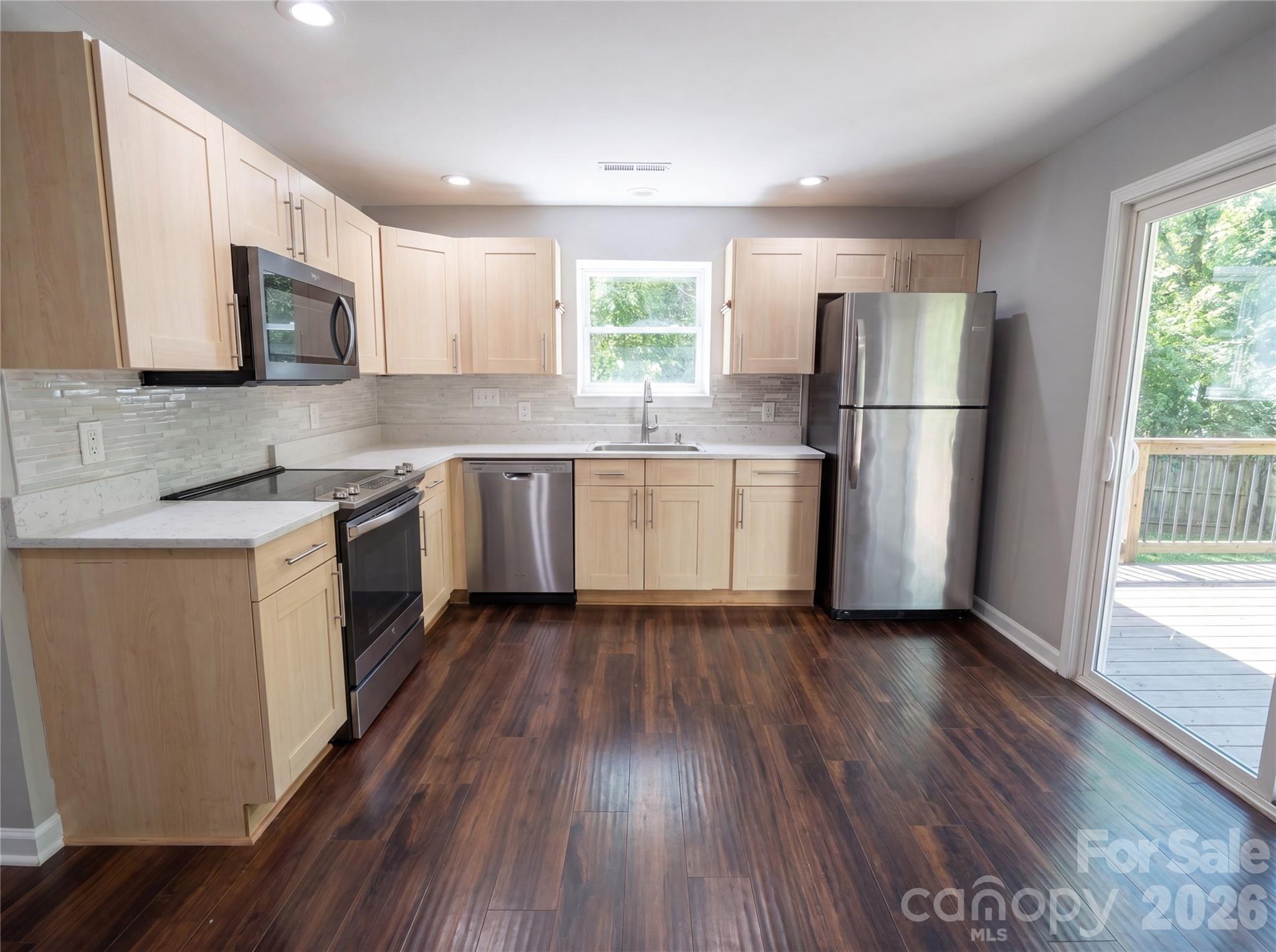 Photo 6 of 1322 Carolyn Drive, Charlotte, NC