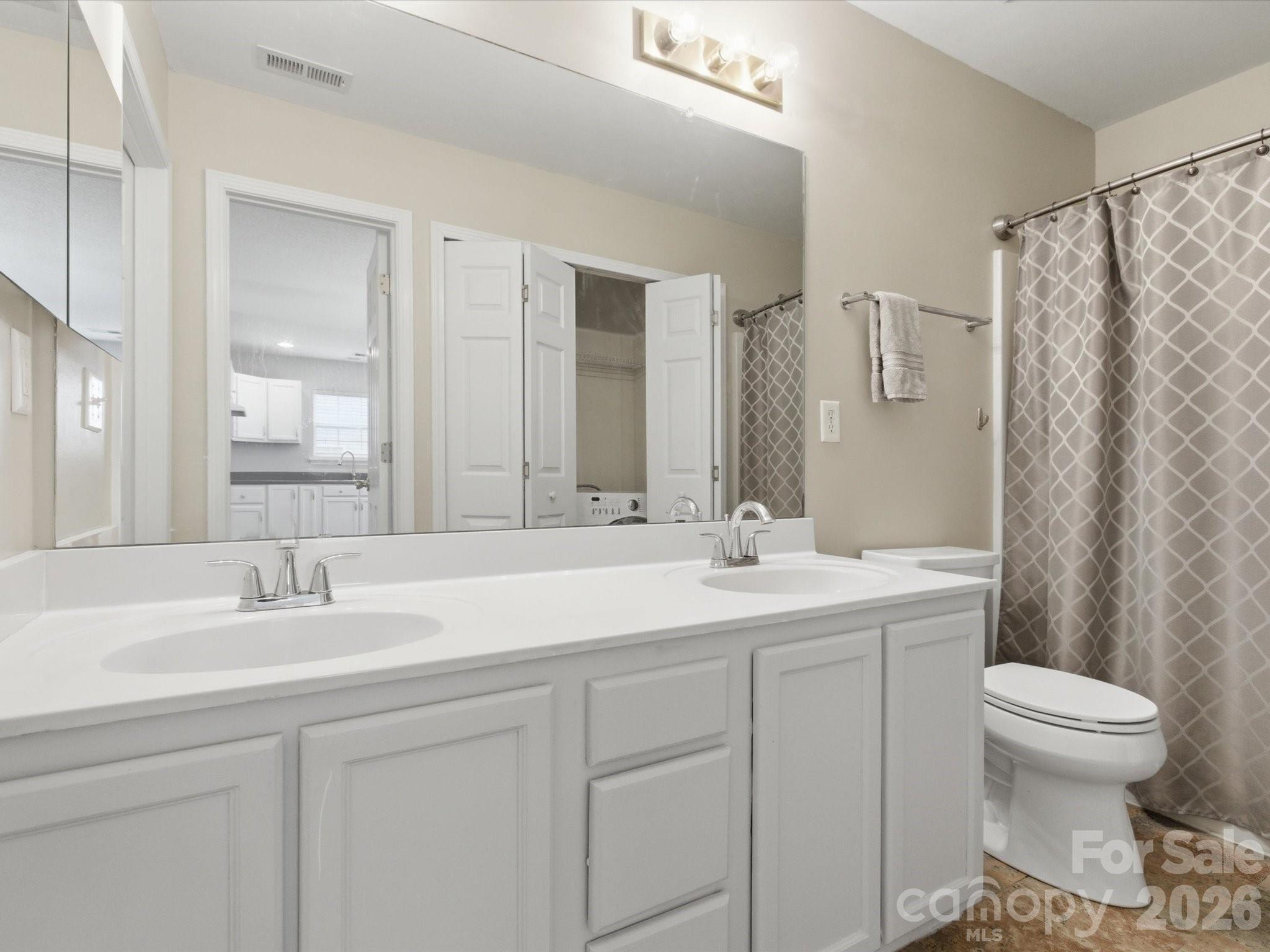 Photo 8 of 15477 Asterwind Court, Charlotte, NC