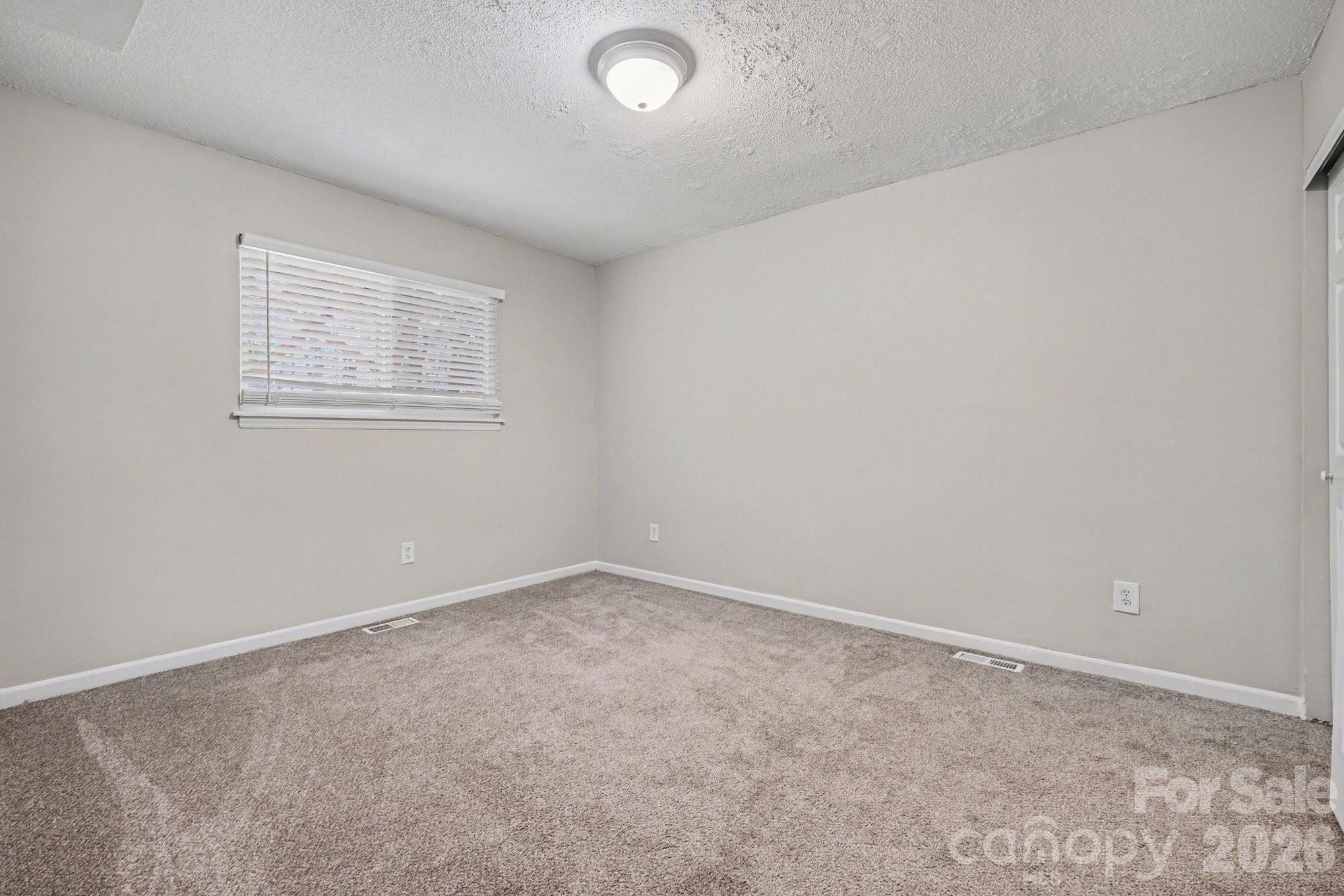 Photo 18 of 2312 Brook Canyon Drive, Charlotte, NC