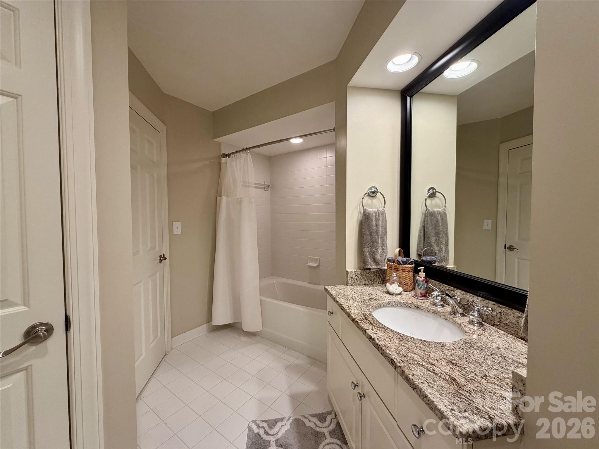 Photo 34 of 8964 Challis Hill Lane, Charlotte, NC