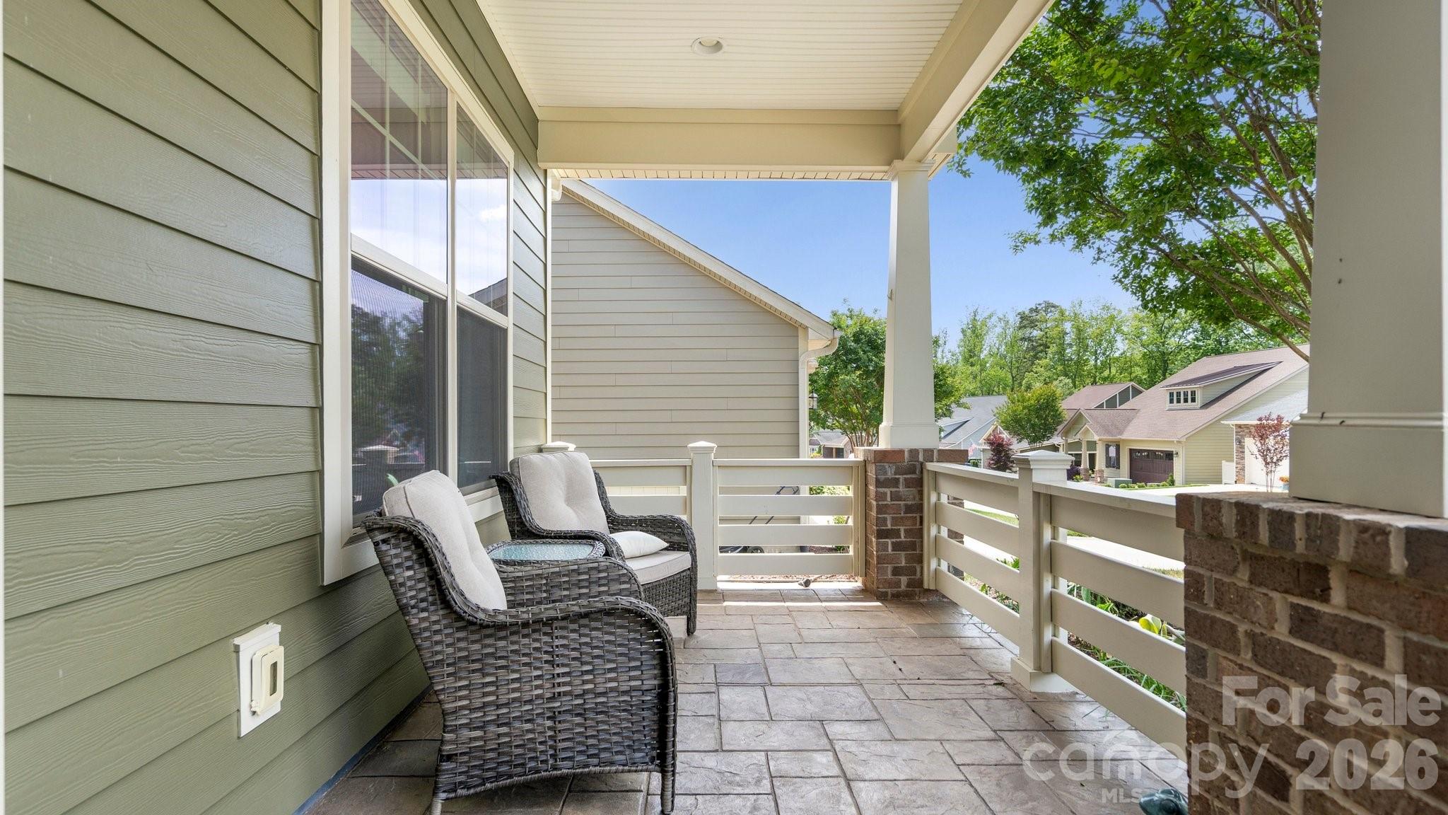 Photo 4 of 131 Chimney Rock Court, Denver, NC