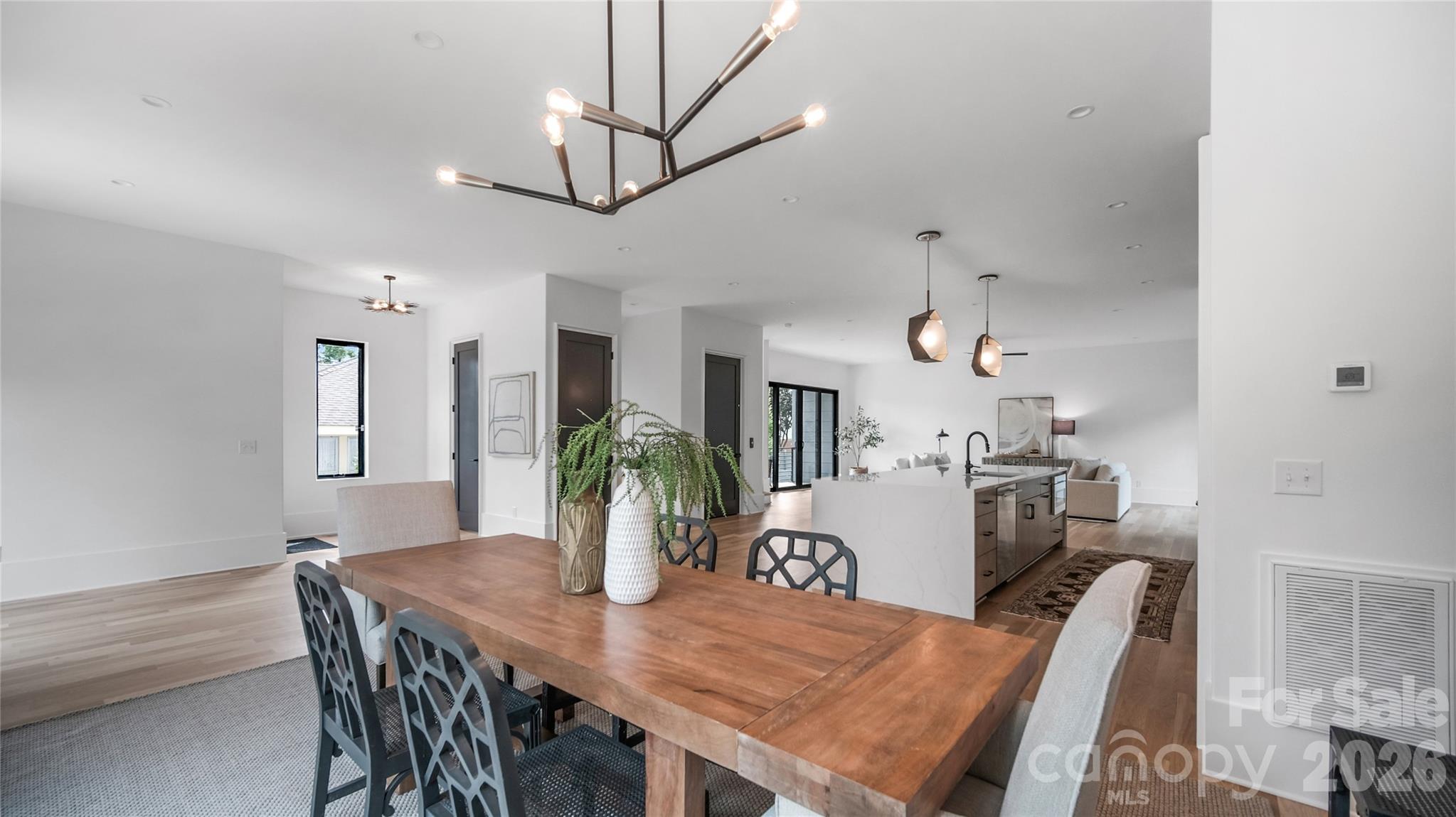 Photo 11 of 1511 Waverly Avenue, Charlotte, NC
