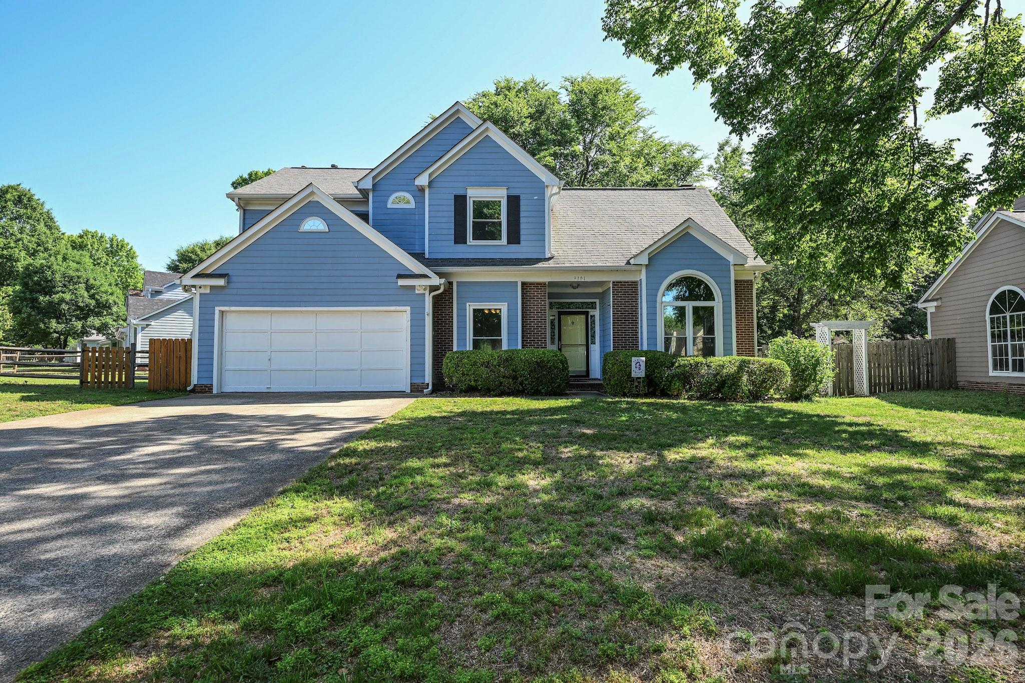 9101 Castlebay Drive, Charlotte, NC - photo 1 of 49