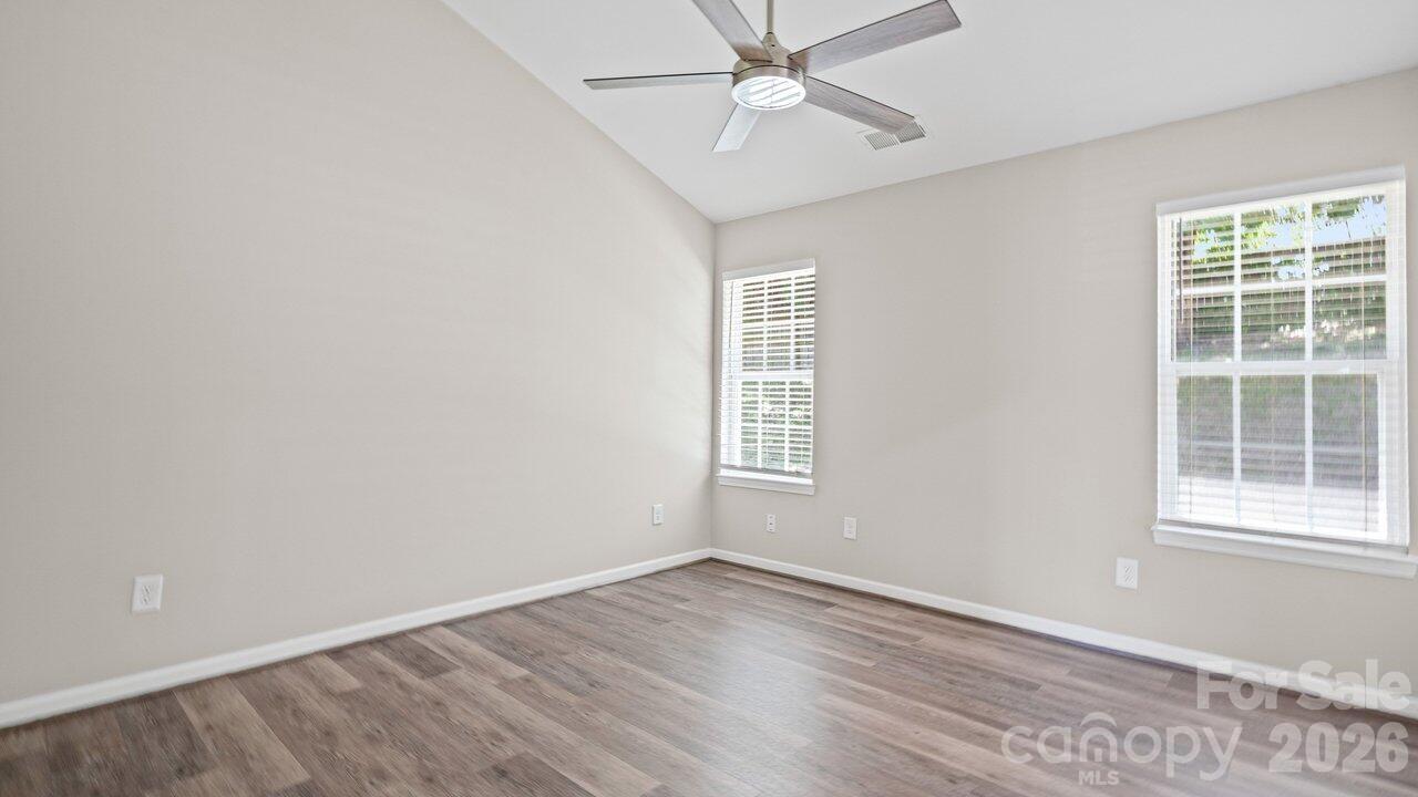 Photo 16 of 613 Hoskins Ridge Lane, Charlotte, NC