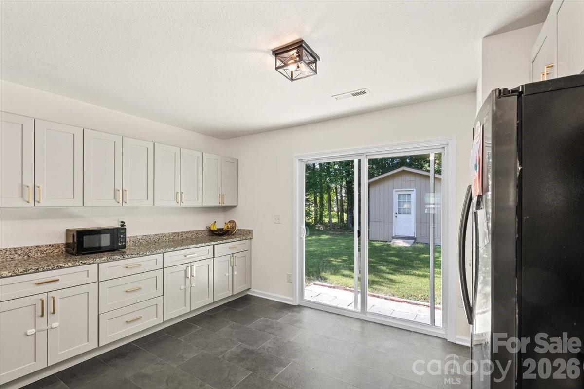 Photo 9 of 3119 Decapolis Drive, Charlotte, NC