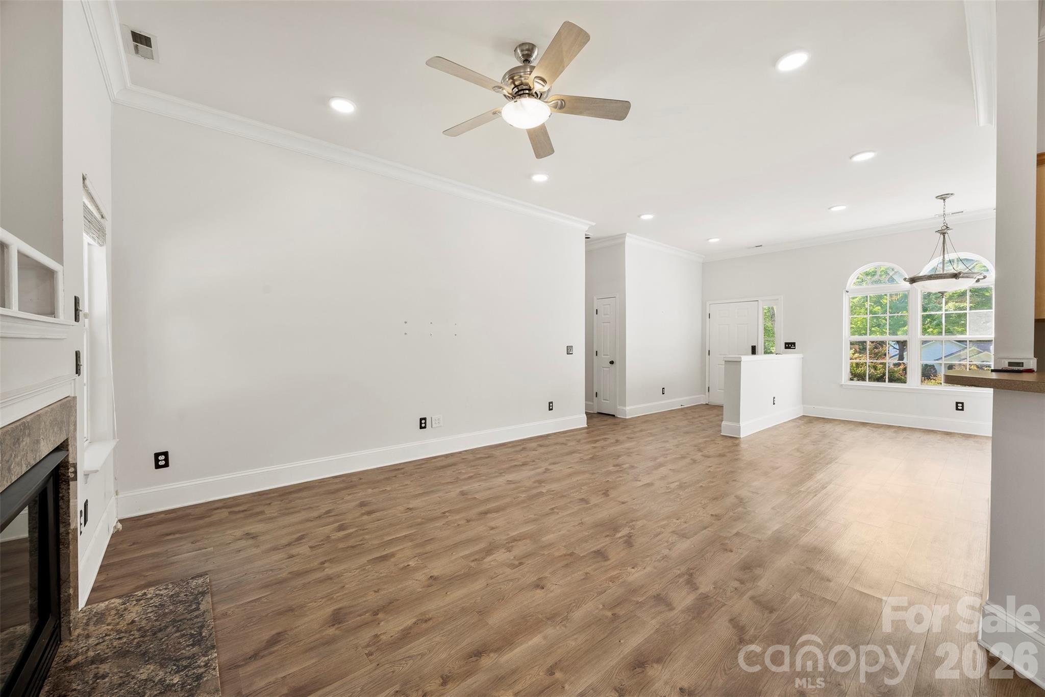 Home for sale at 8011 Maxwelton Drive, Huntersville, NC — photo 4 of 27