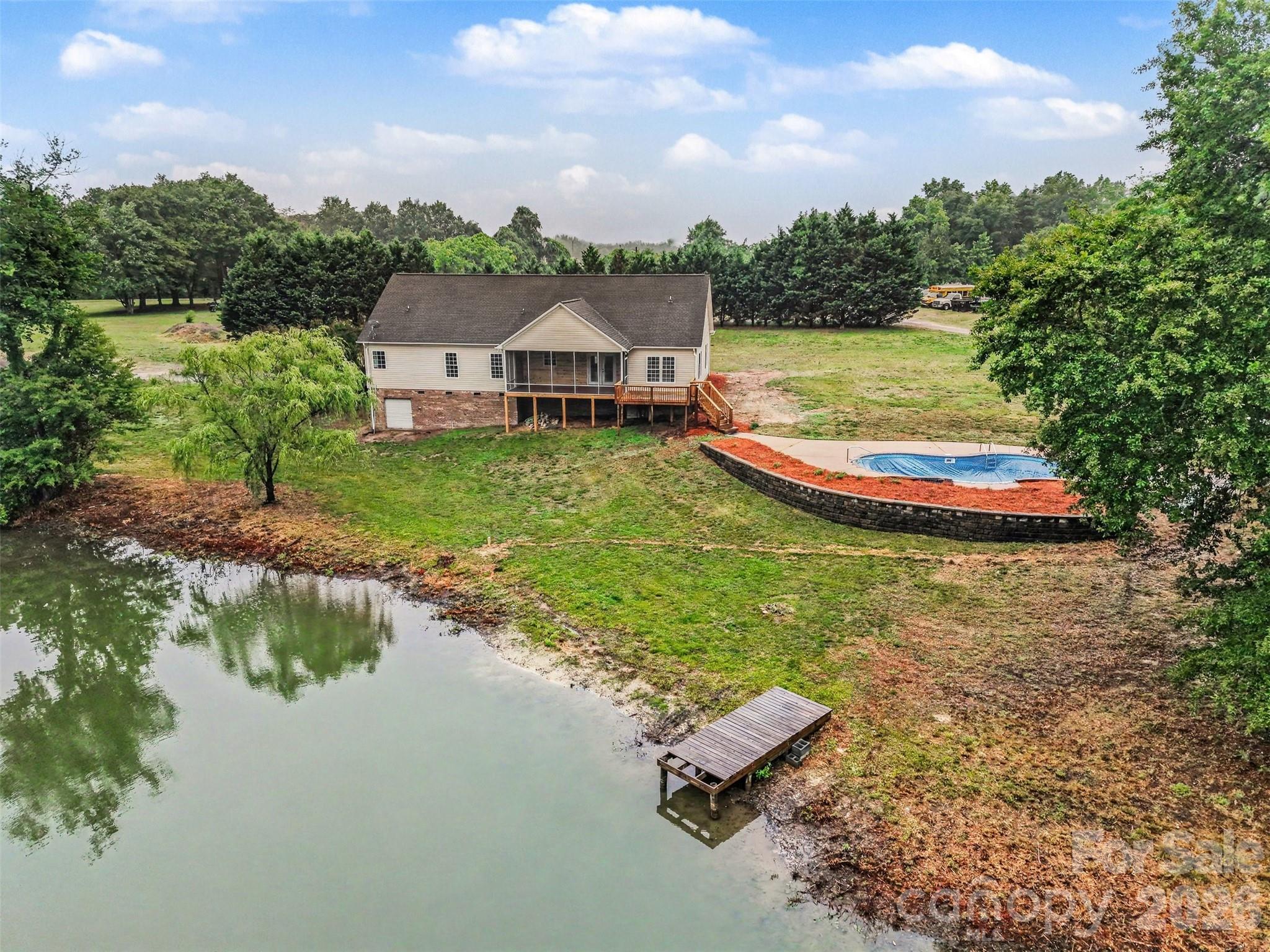 1060 Moss Lake Drive, Clover, SC