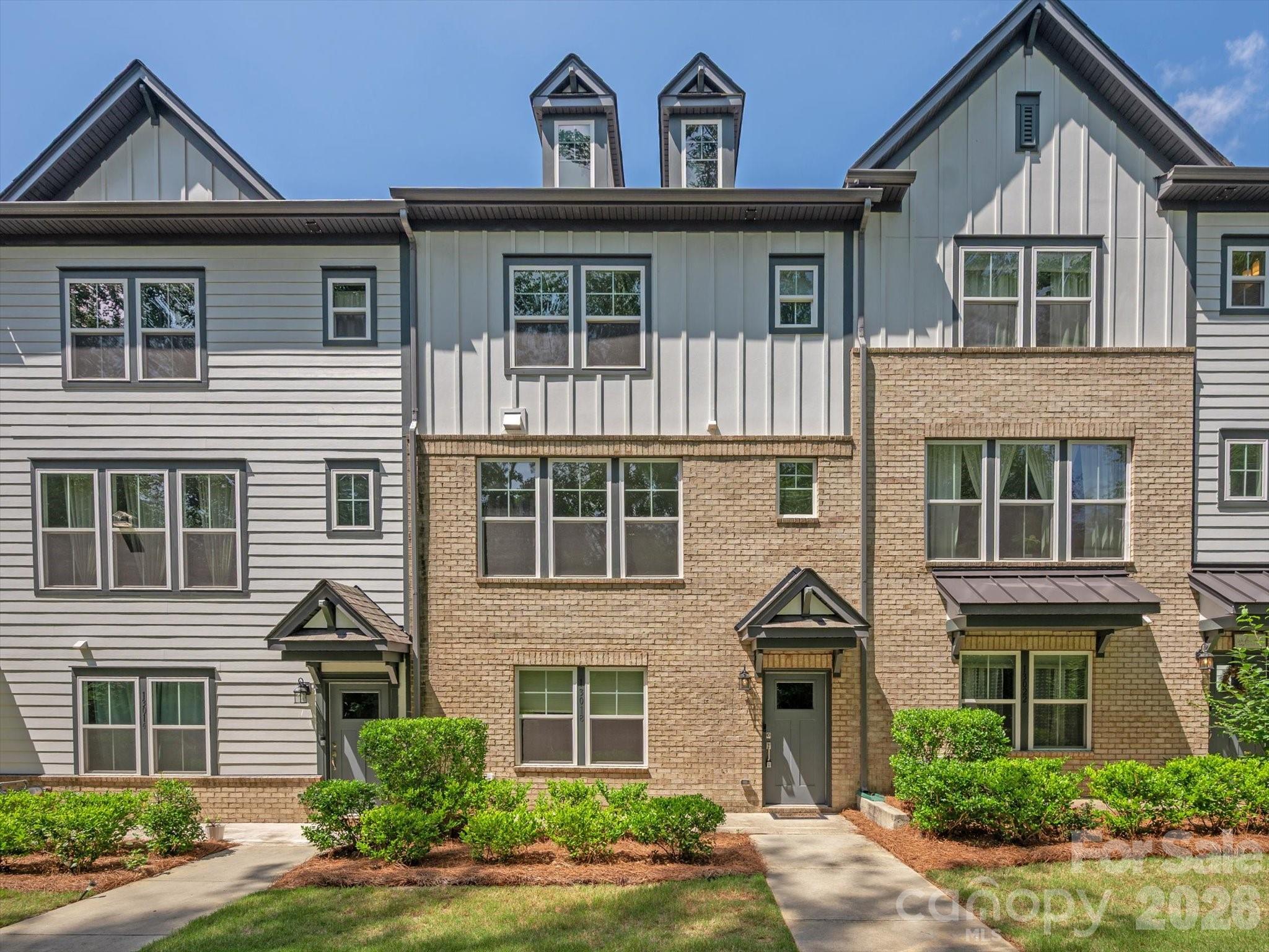 Home for sale at 13018 Simoneaux Lane, Charlotte, NC — photo 1 of 37
