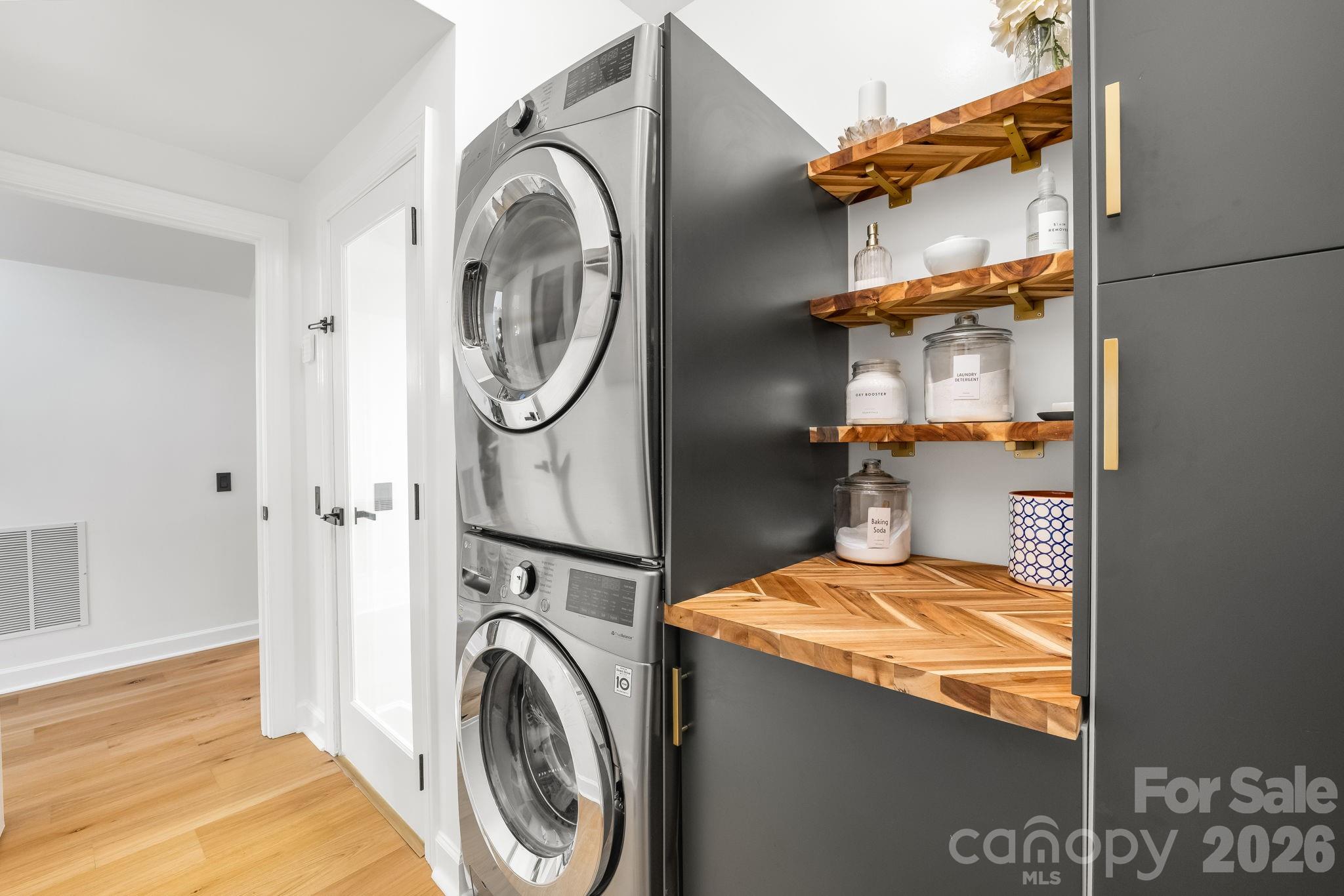 Photo 18 of 10610 Rogalla Drive, Charlotte, NC
