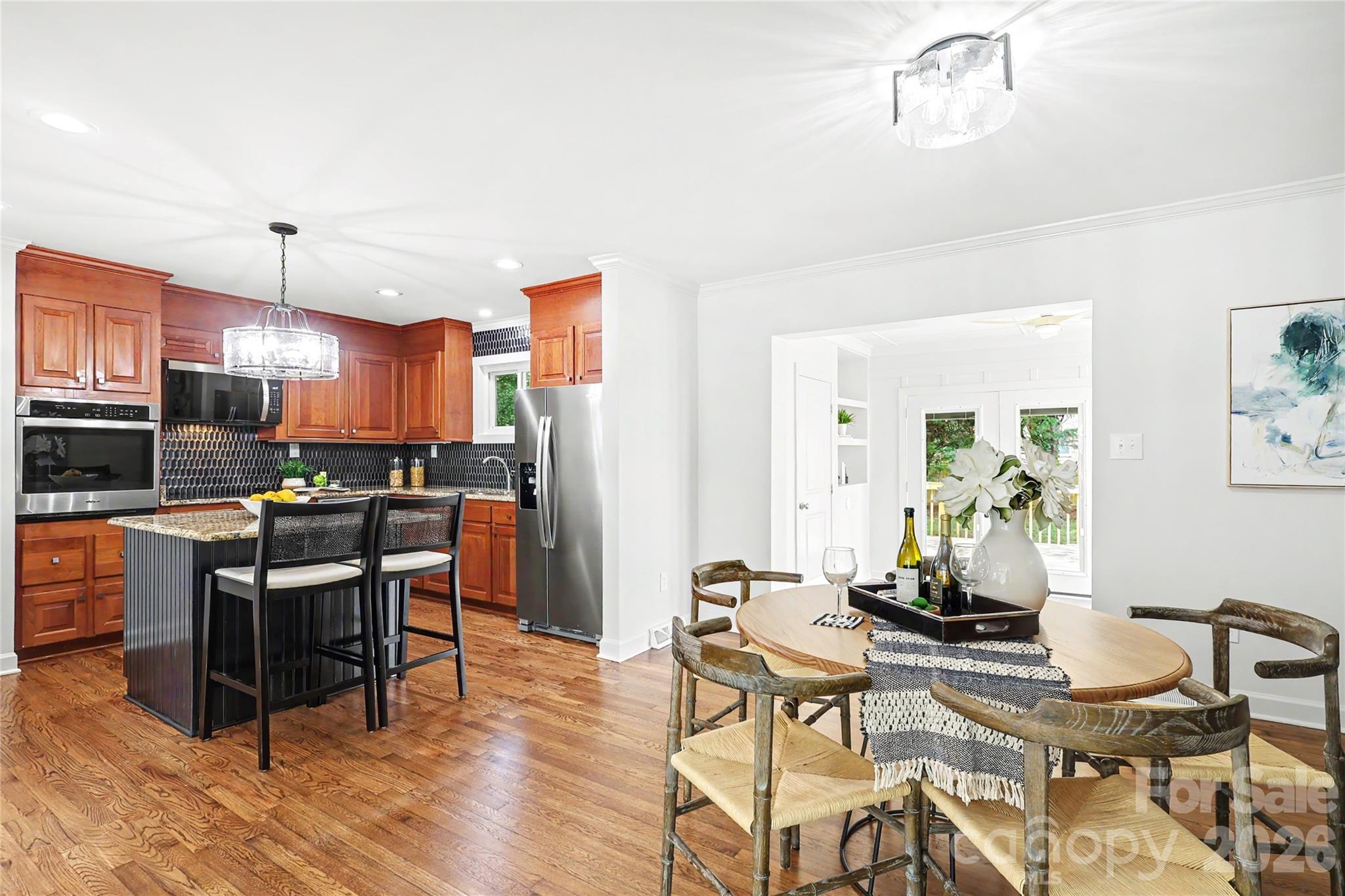 Home for sale at 3834 Moultrie Street, Charlotte, NC — photo 8 of 38