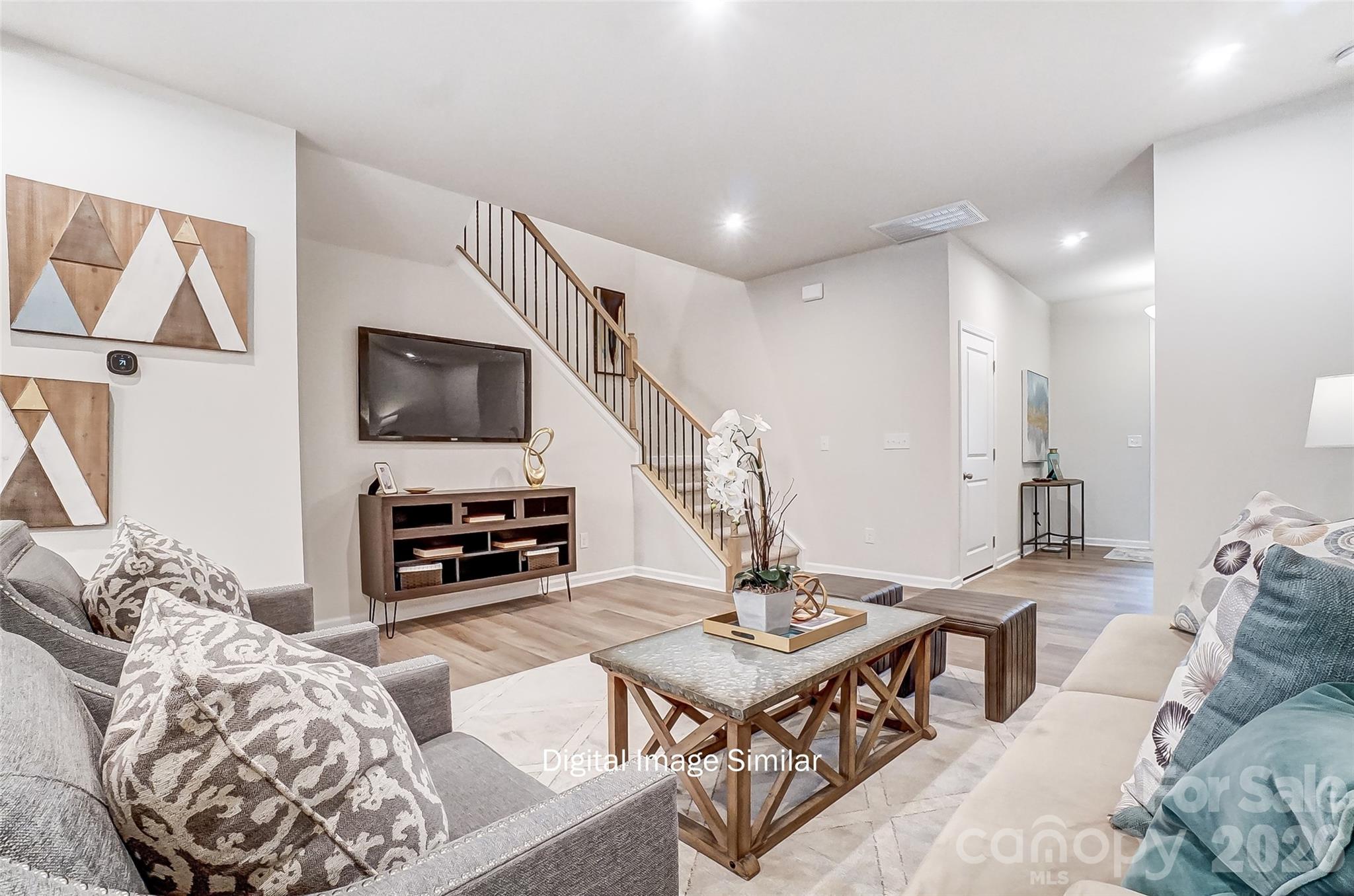 Photo 6 of 7516 Hodges Meadow Lane, Charlotte, NC