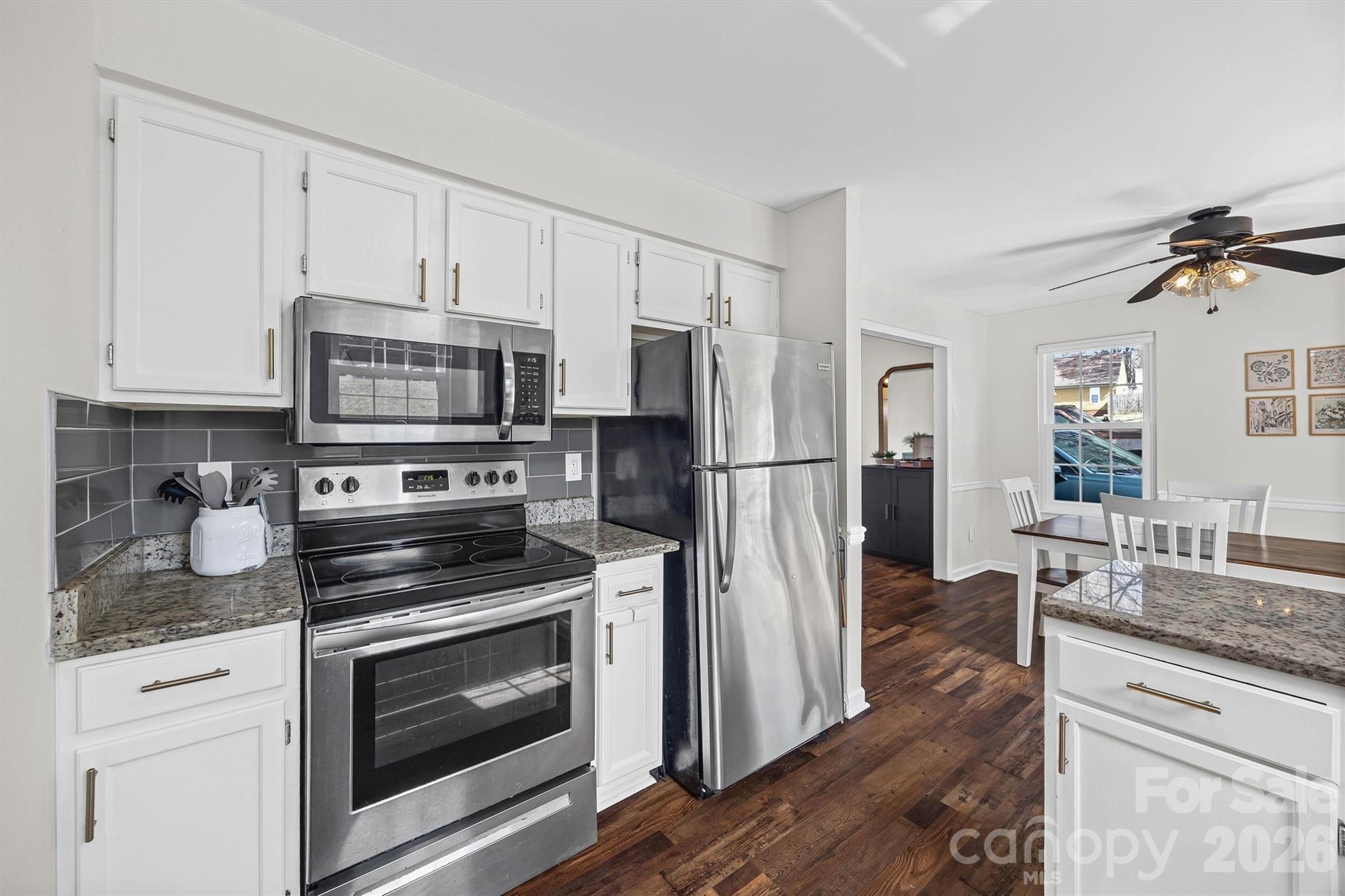 Photo 7 of 6104 Sunbridge Court, Charlotte, NC
