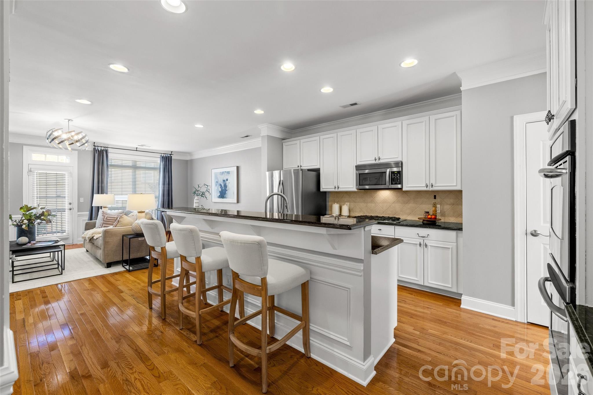 Photo 9 of 7810 Springs Village Lane, Charlotte, NC