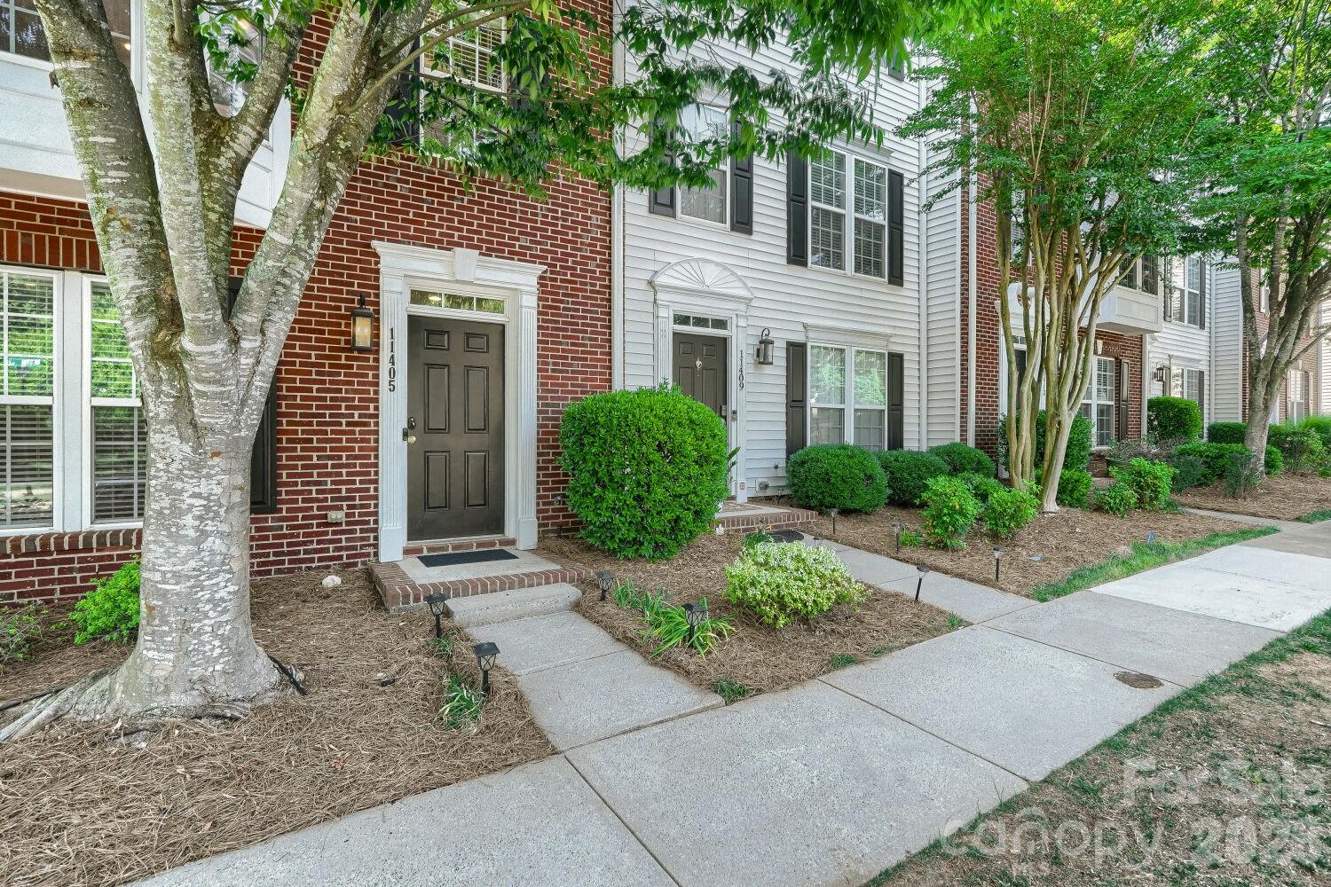 Photo 2 of 11405 Destin Lane, Charlotte, NC