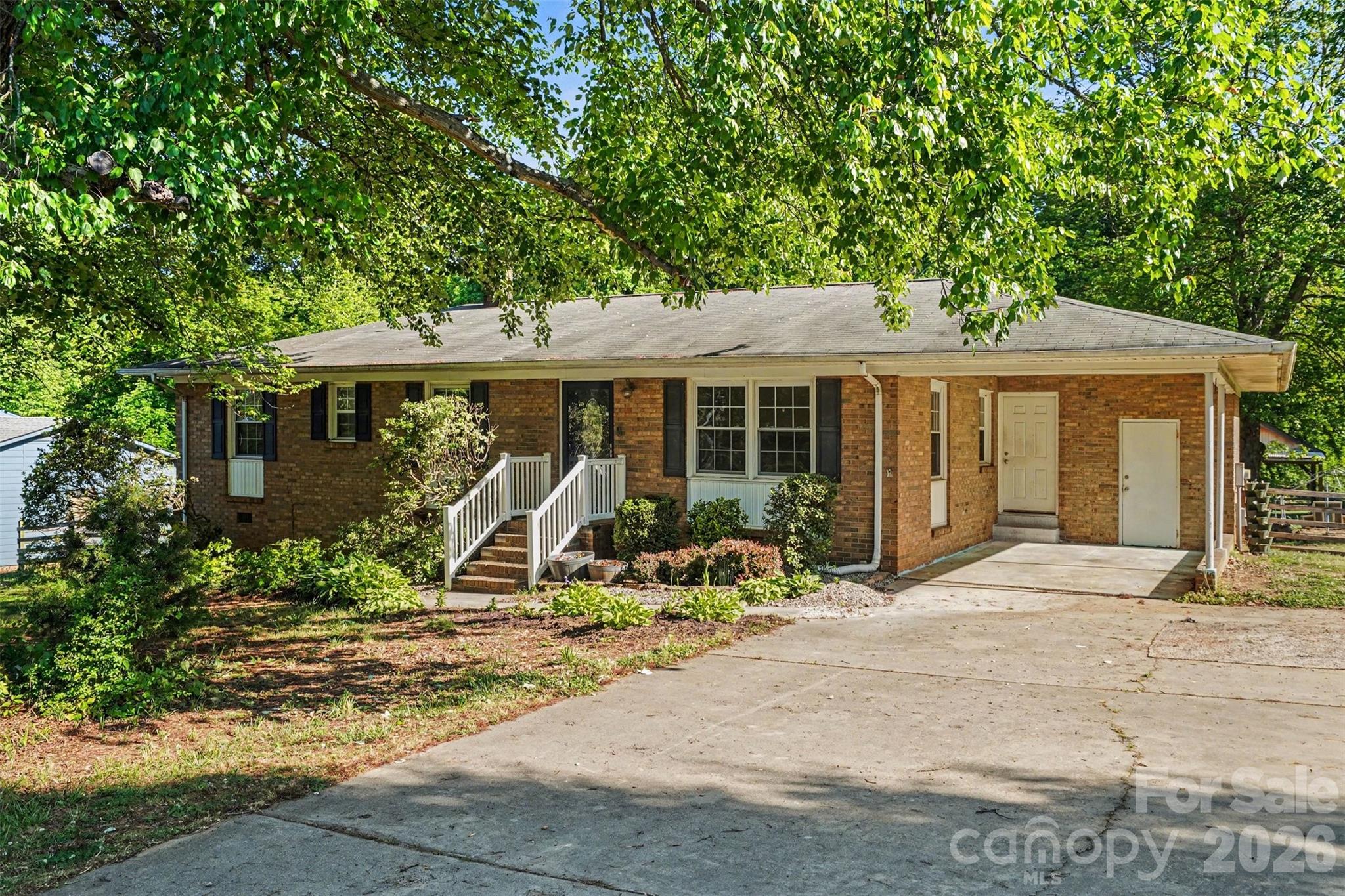 126 Terrace Road, Mooresville, NC