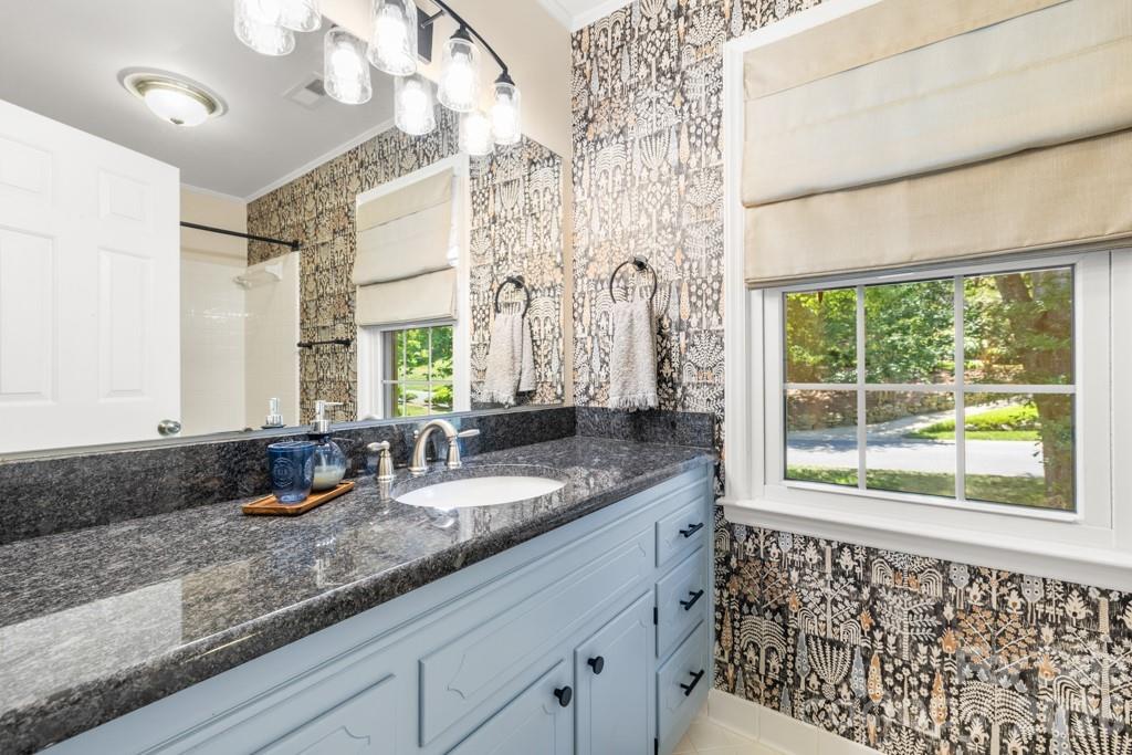 7814 Bradenton Drive, Charlotte, NC - photo 20 of 42