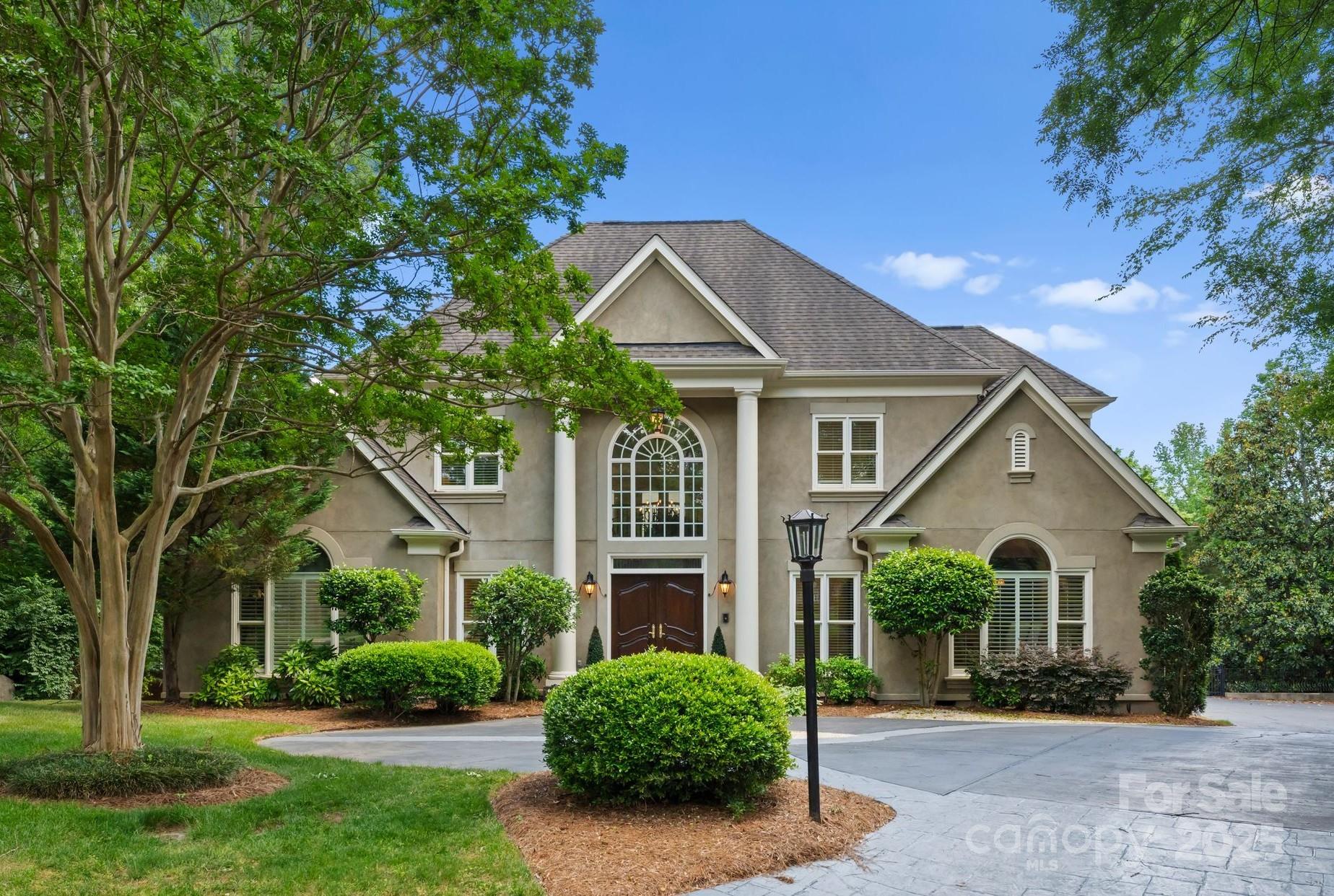 Photo 2 of 4429 Cameron Oaks Drive, Charlotte, NC
