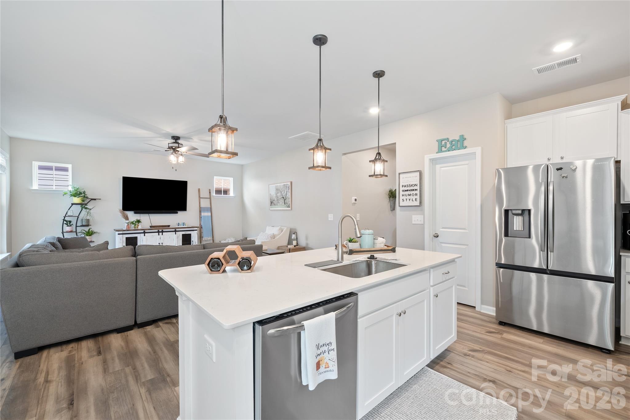 2726 Monument Point Circle, Fort Mill, SC - photo 3 of 39