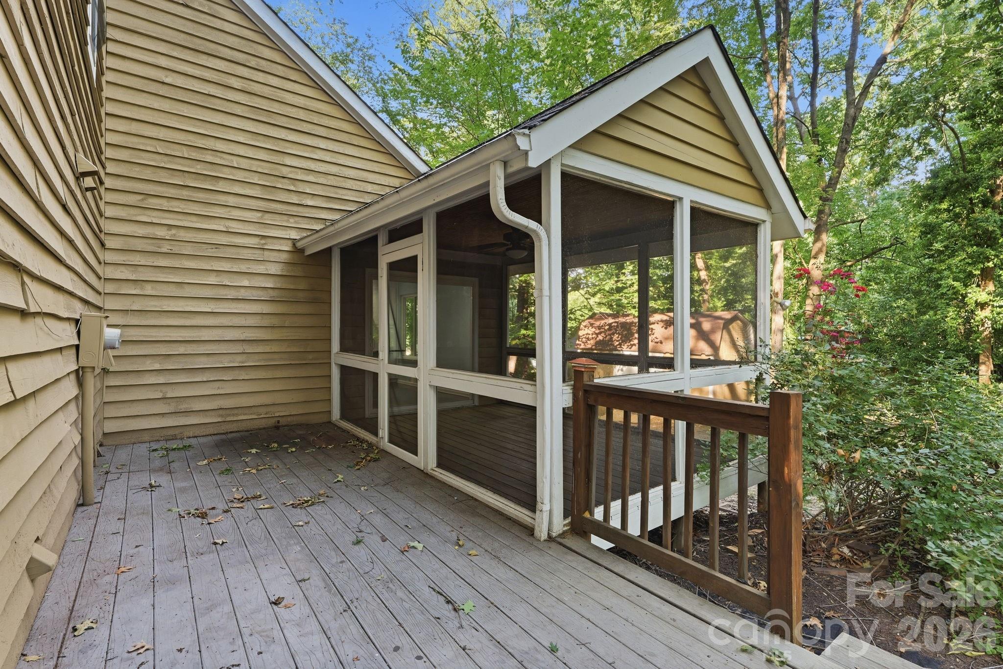 Home for sale at 7401 Park Vista Circle, Charlotte, NC — photo 32 of 33
