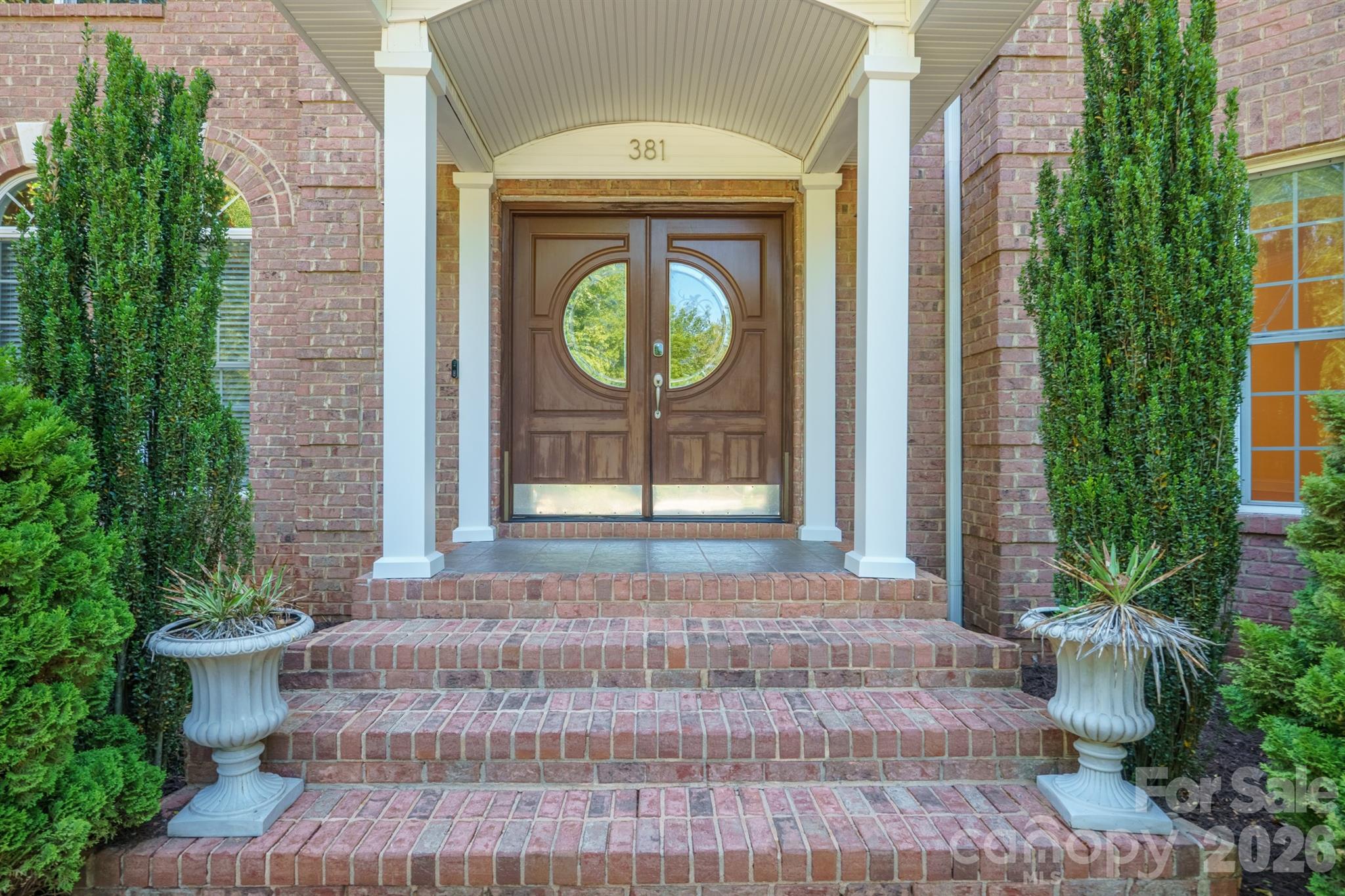 381 Lake Forest Drive, Taylorsville, NC - photo 4 of 49