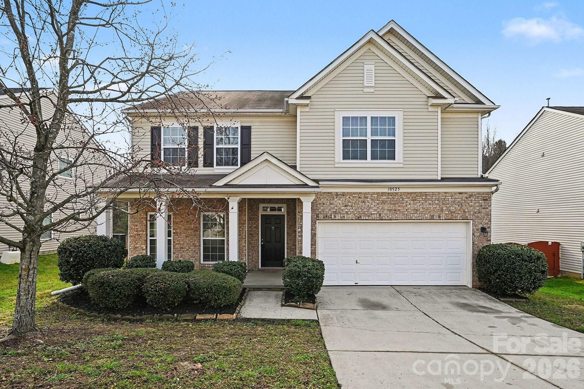 10525 Dominion Village Drive, Charlotte, NC