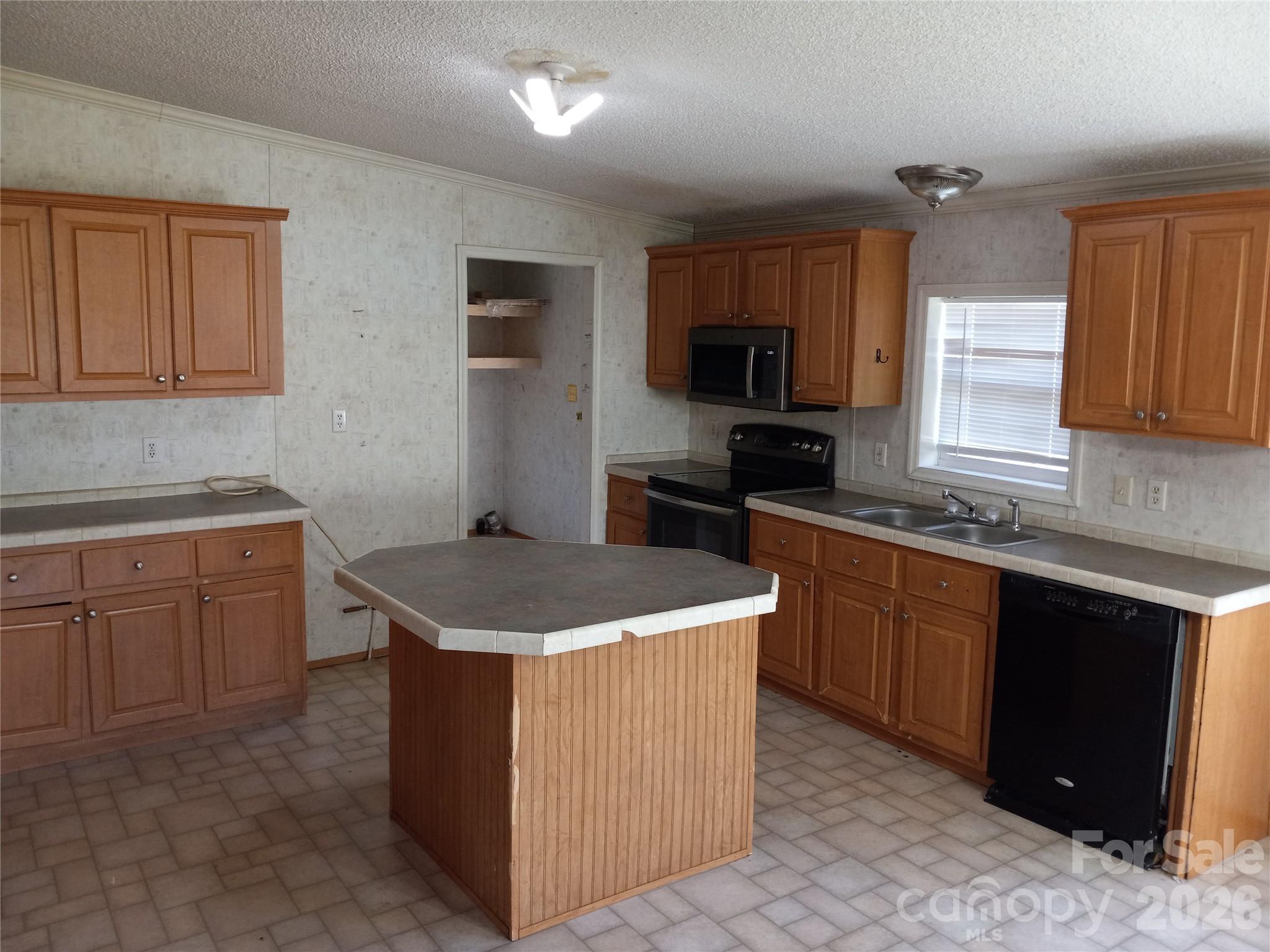 130 Gray Fox Drive, Lawndale, NC - photo 8 of 27