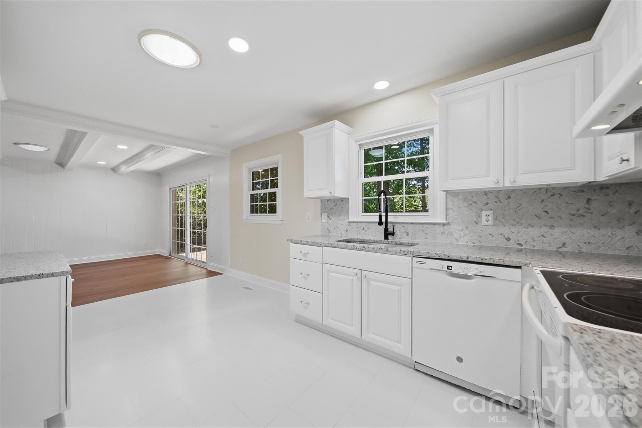 1409 Woodberry Road, Charlotte, NC - photo 15 of 37