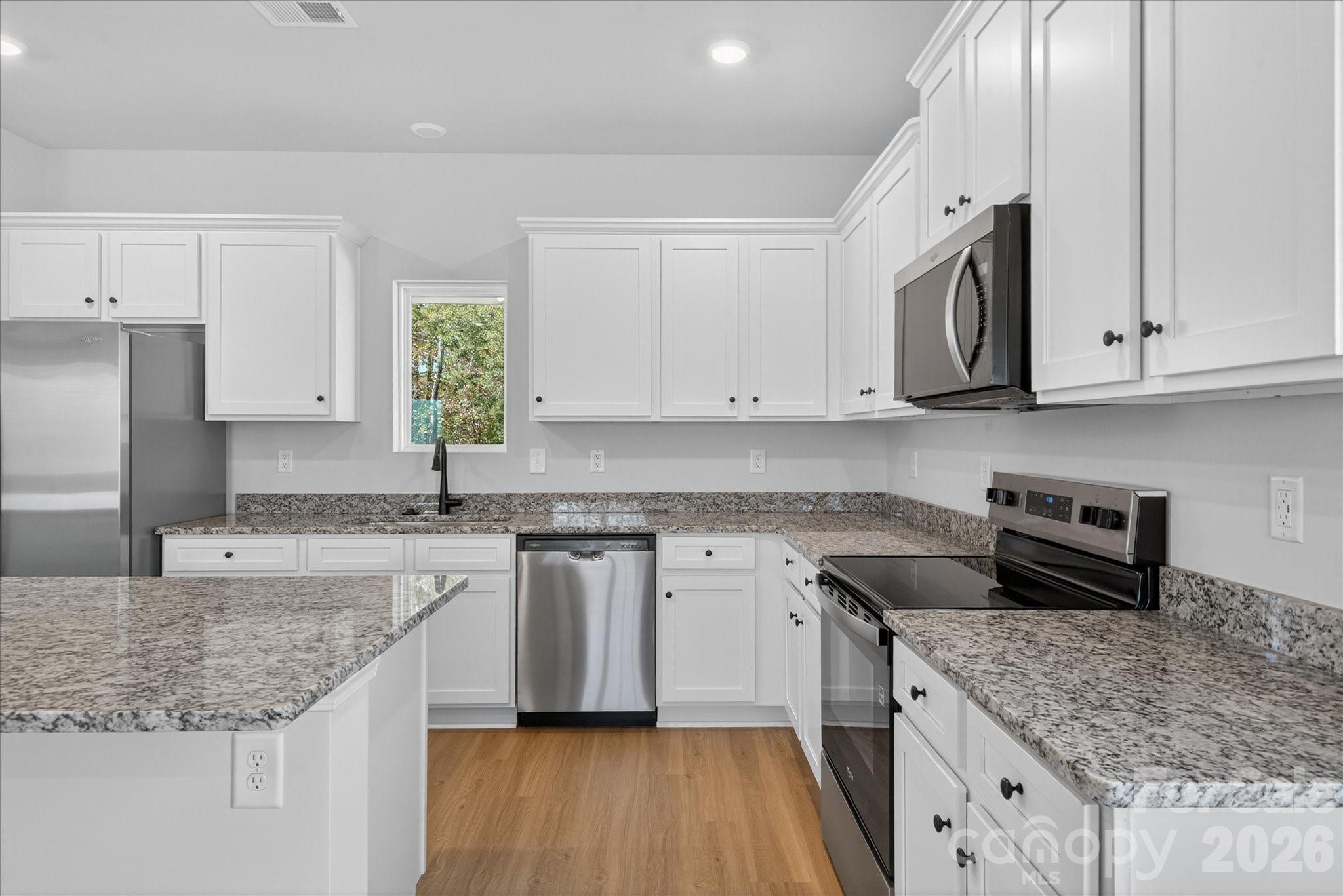 3410 Yorkshire Drive, Gastonia, NC - photo 7 of 27