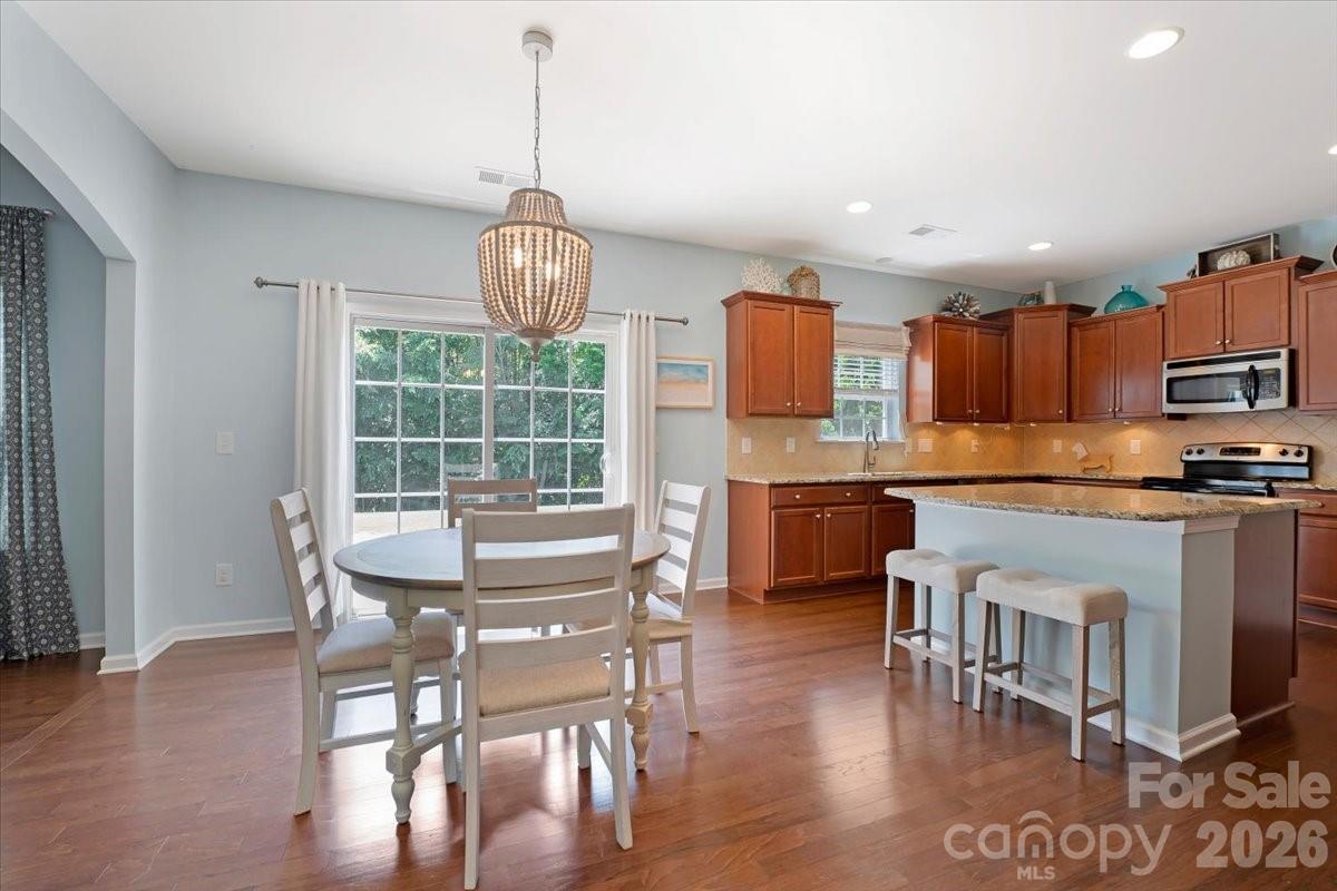 Photo 17 of 9718 Loughlin Lane, Charlotte, NC