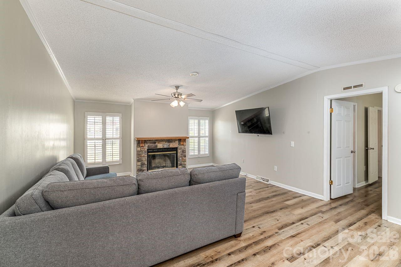 6532 Kidville Road, Denver, NC - photo 9 of 35