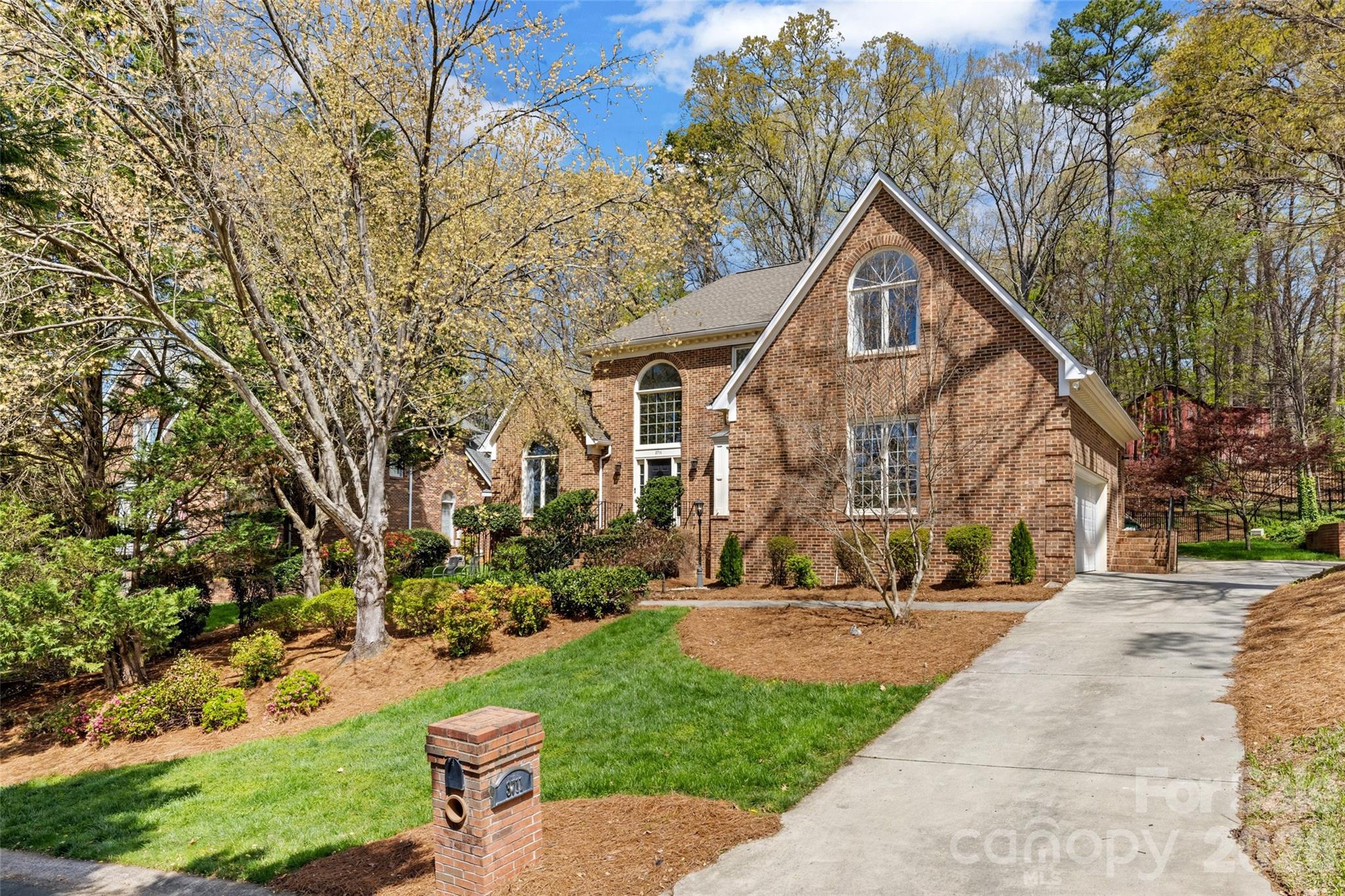 Photo 2 of 3711 Surry Ridge Court, Charlotte, NC