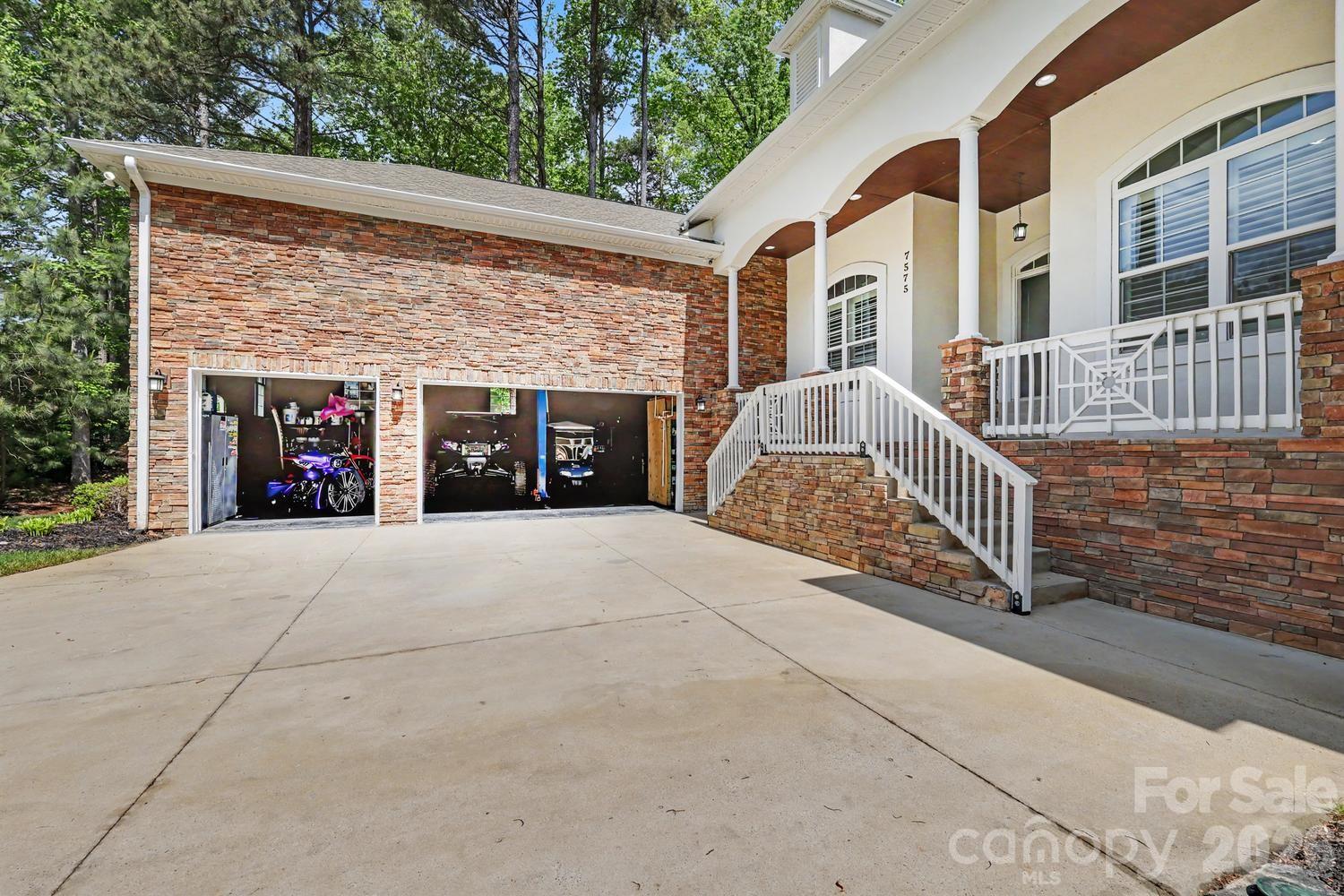 7575 Cottonwood Drive, Denver, NC - photo 44 of 49