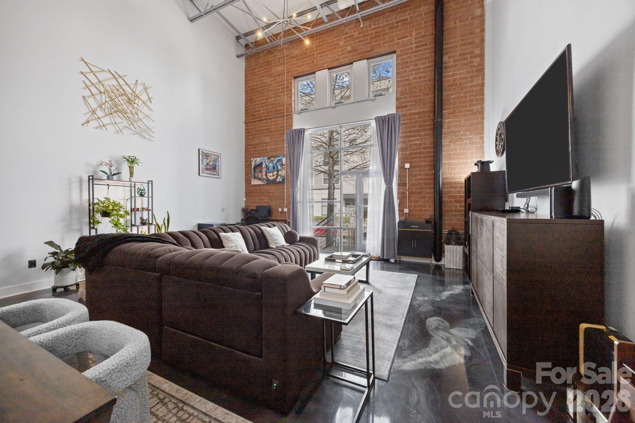 Photo 7 of 921 Westmere Avenue, Charlotte, NC