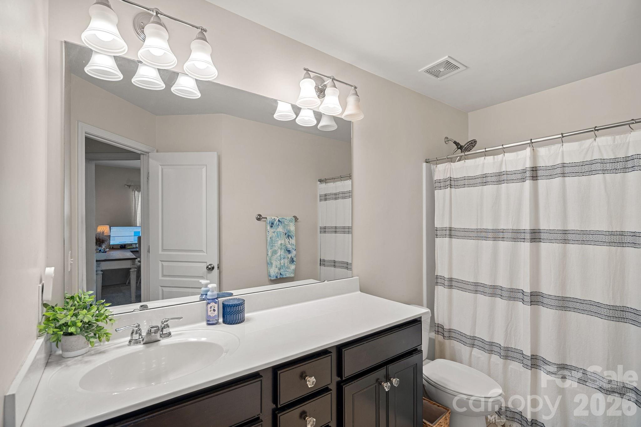 Photo 20 of 2219 Whitford Lane, Charlotte, NC
