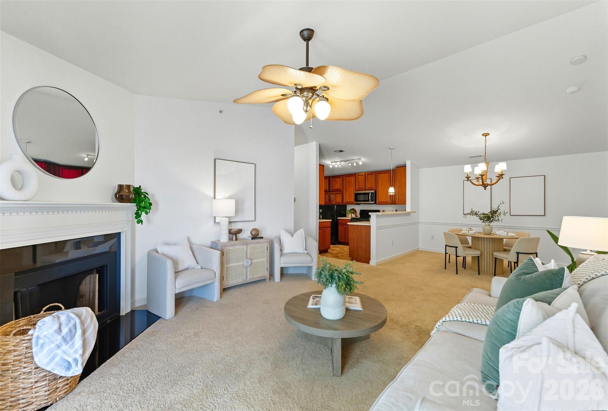 Photo 4 of 11959 Ridgeway Park Drive, Charlotte, NC