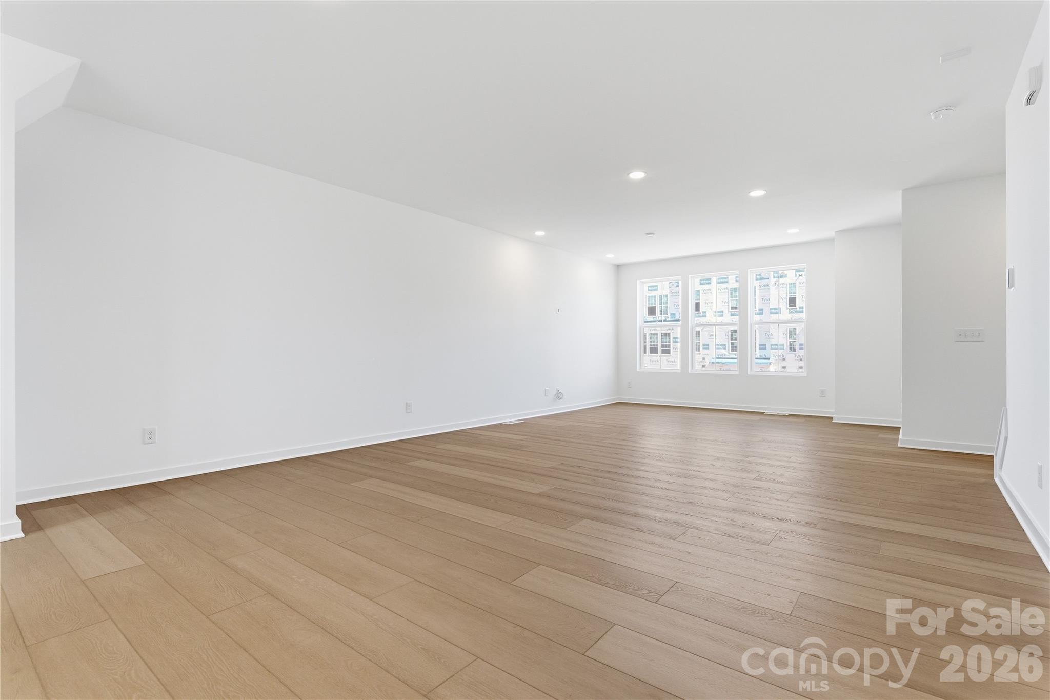Photo 4 of 7013 Westrow Avenue111, Charlotte, NC