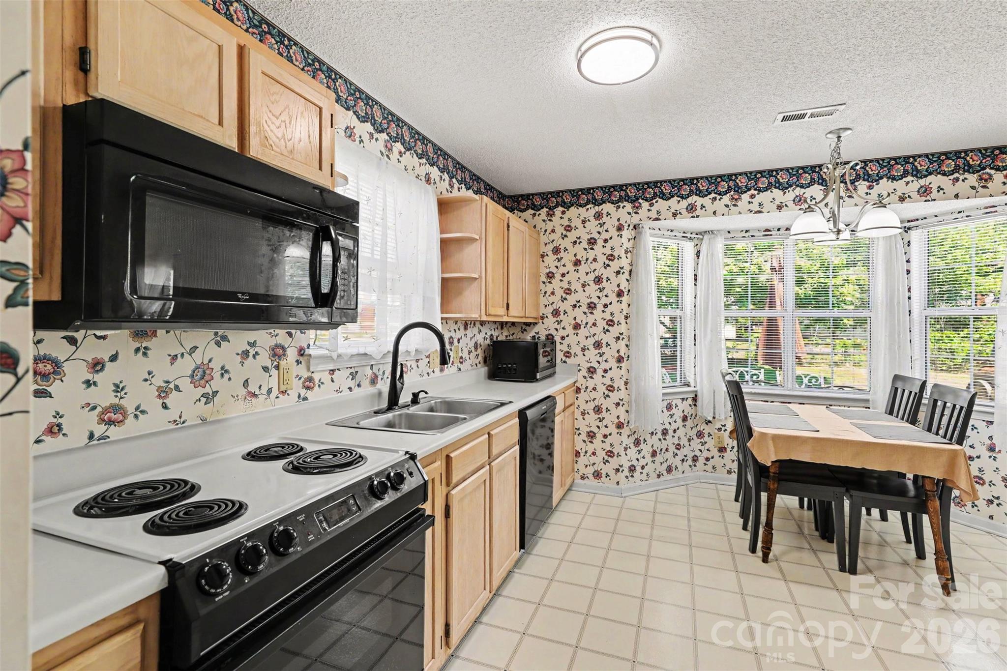 1010 Ridgefield Circle, Indian Trail, NC - photo 11 of 45