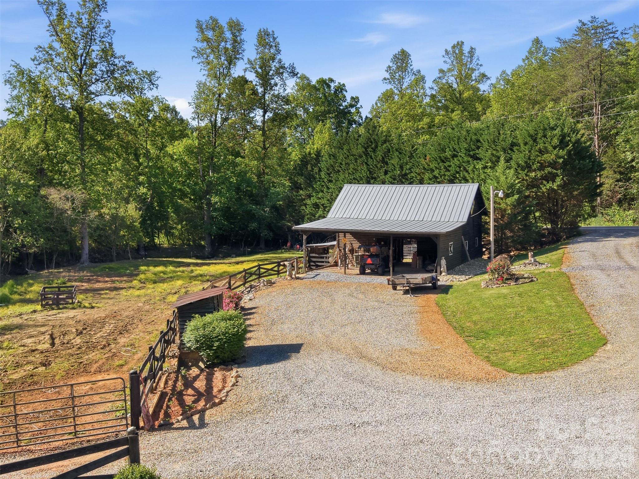 176 + 174 Oak Hollow Road, Union Grove, NC - photo 17 of 49