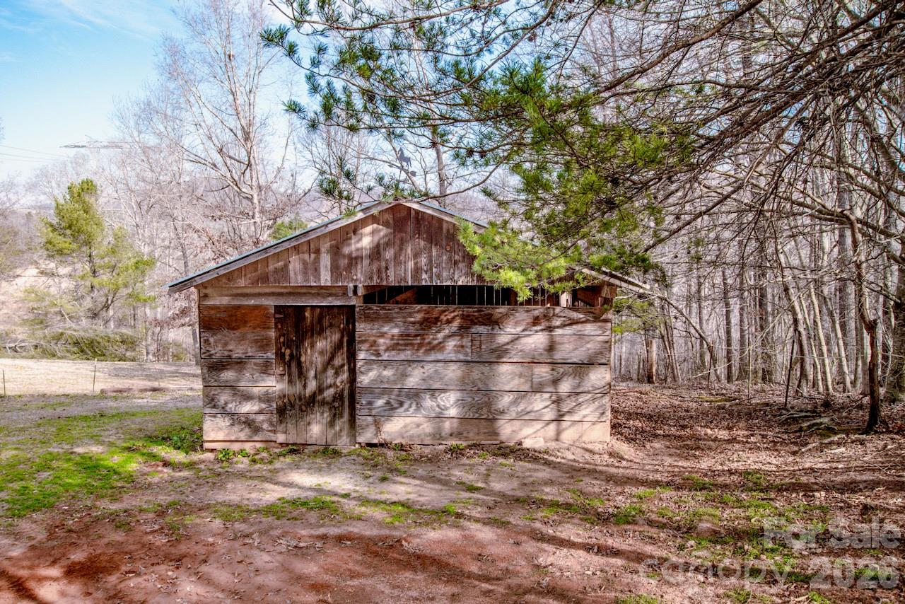 508 Liles Lane, Hiddenite, NC - photo 16 of 46