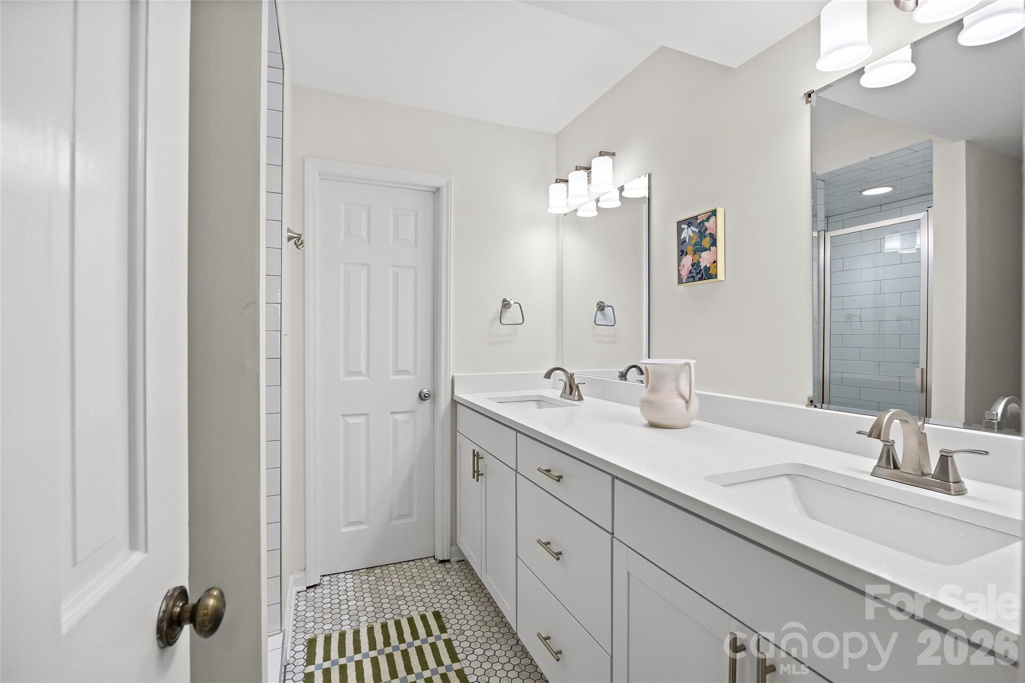 Photo 33 of 2726 Wamath Drive, Charlotte, NC