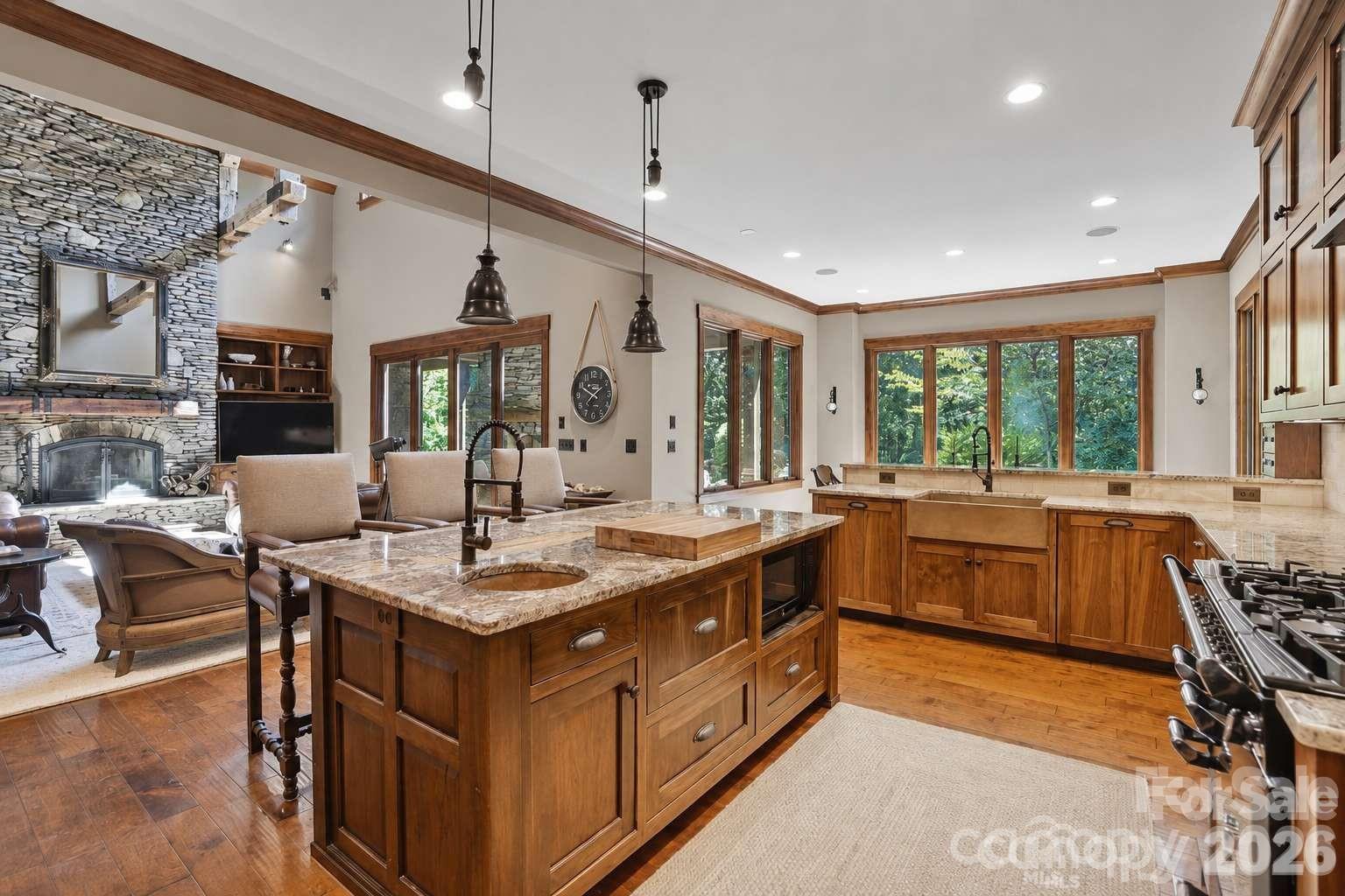 9208 Flying Eagle Lane, Charlotte, NC - photo 14 of 46