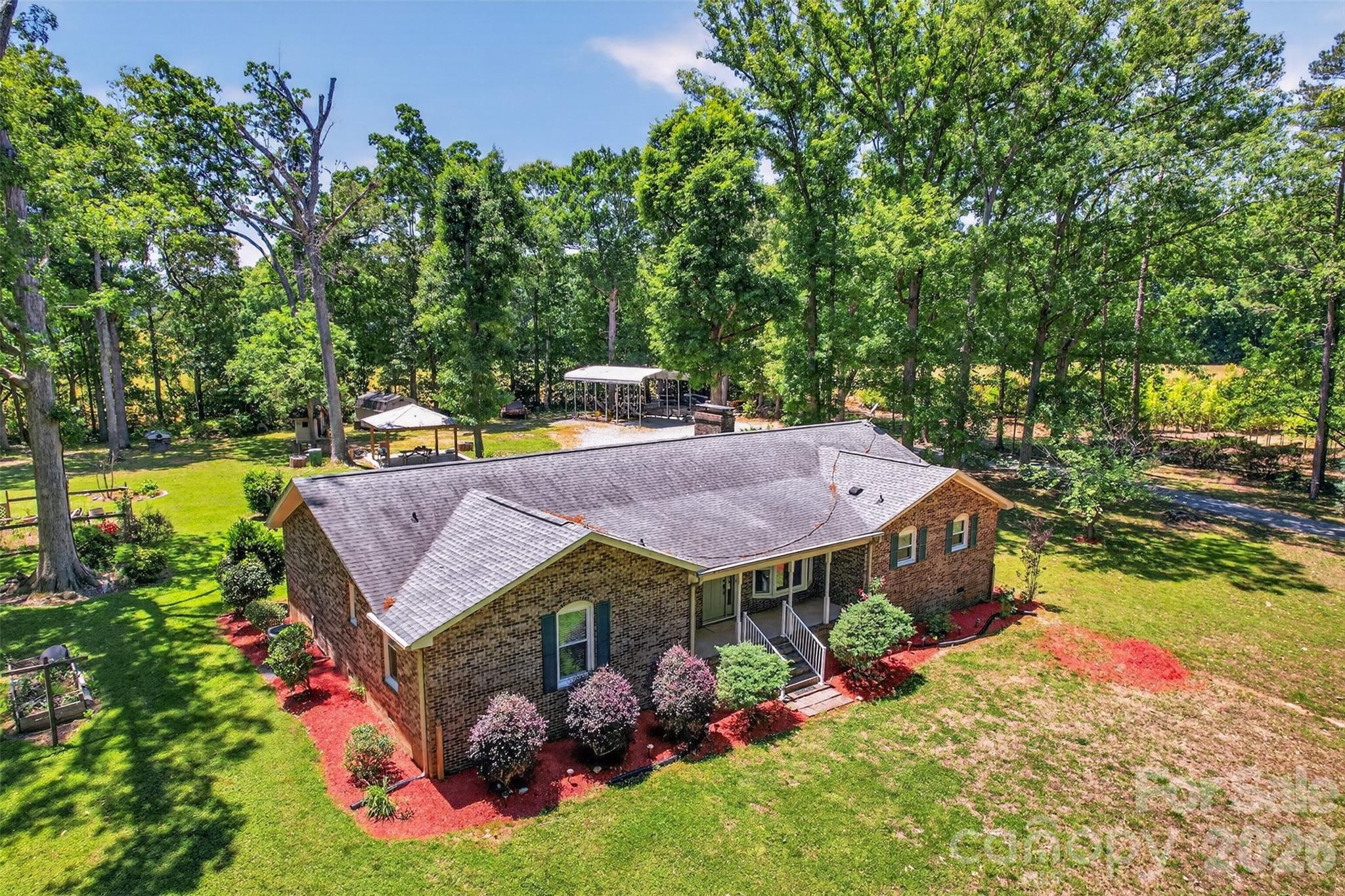 9807 Black Road, Midland, NC - photo 3 of 43