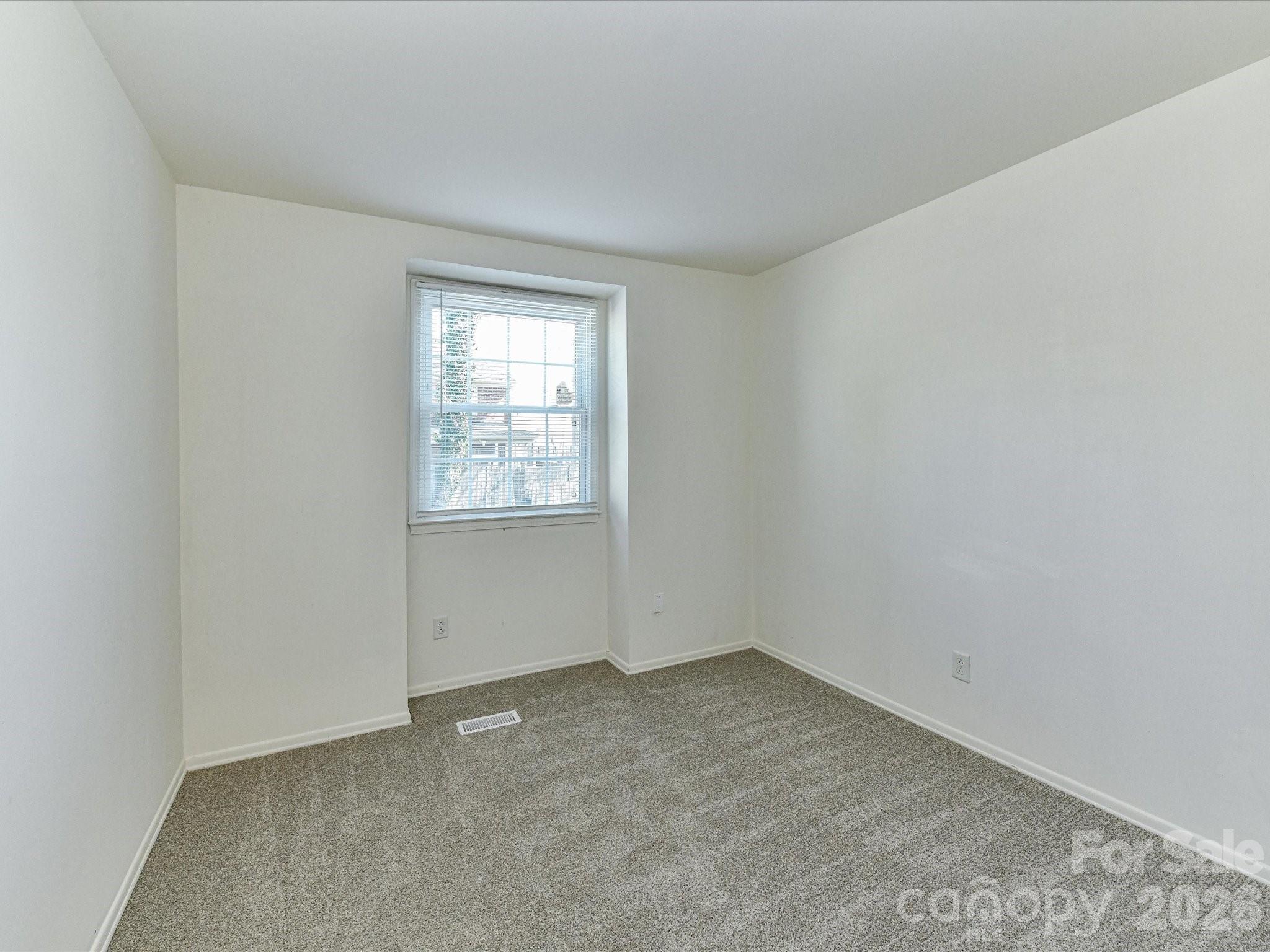 Photo 29 of 8322 Knights Bridge Road, Charlotte, NC