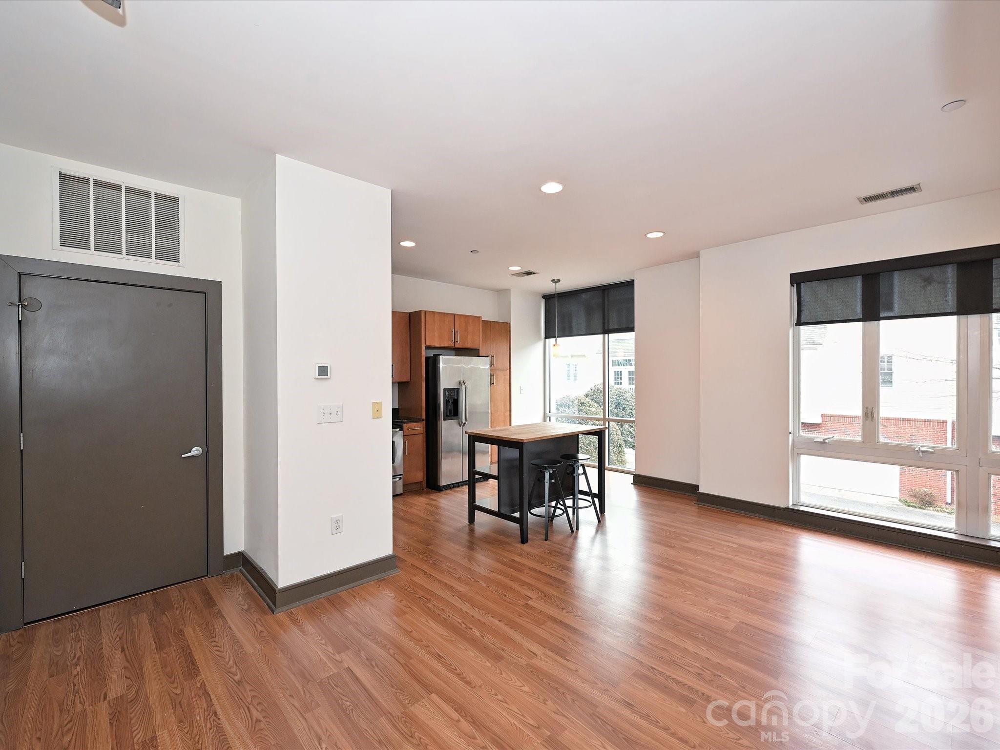 Photo 18 of 2200 Lyndhurst Avenue102, Charlotte, NC