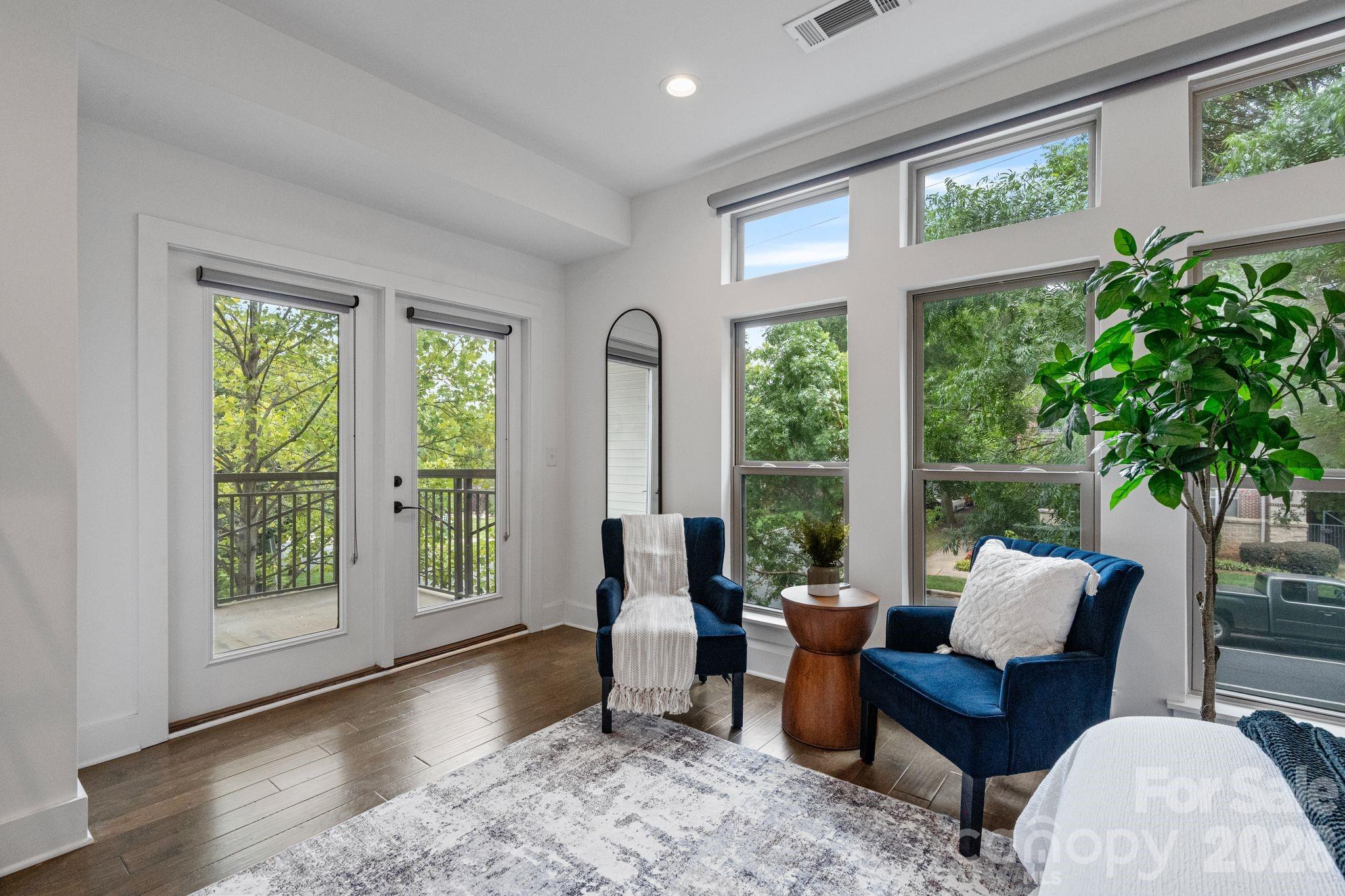 Photo 14 of 1500 Kenilworth Avenue, Charlotte, NC