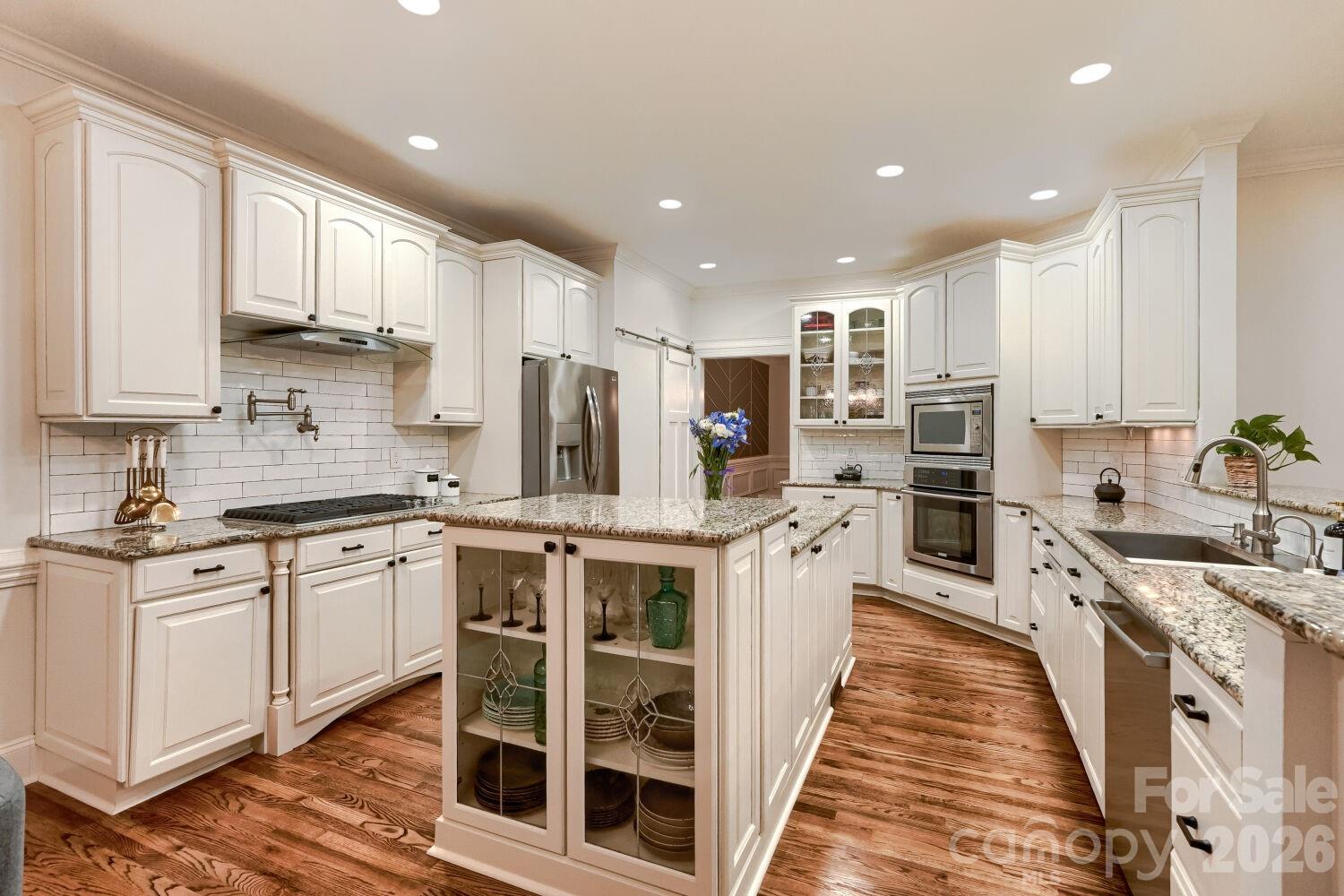 Photo 38 of 6605 Saunton Court, Charlotte, NC