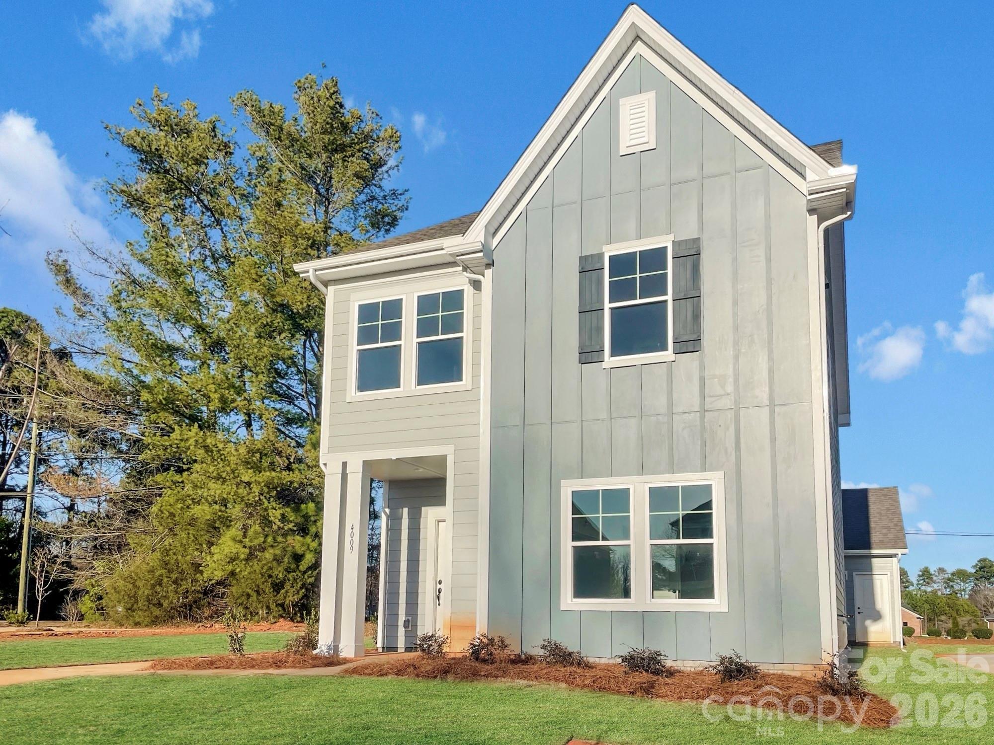 Photo 2 of 4009 Grommet Court, Matthews, NC