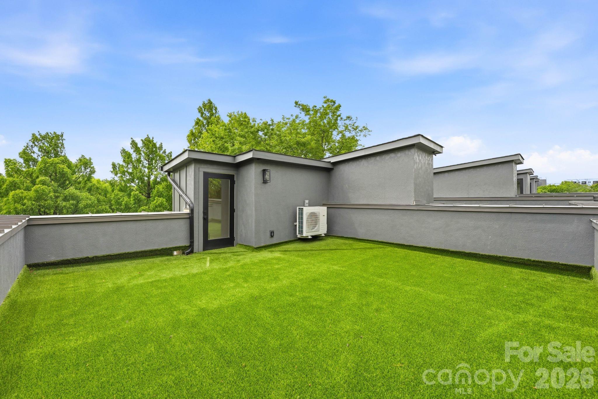 Photo 8 of 604 E 16th Street, Charlotte, NC