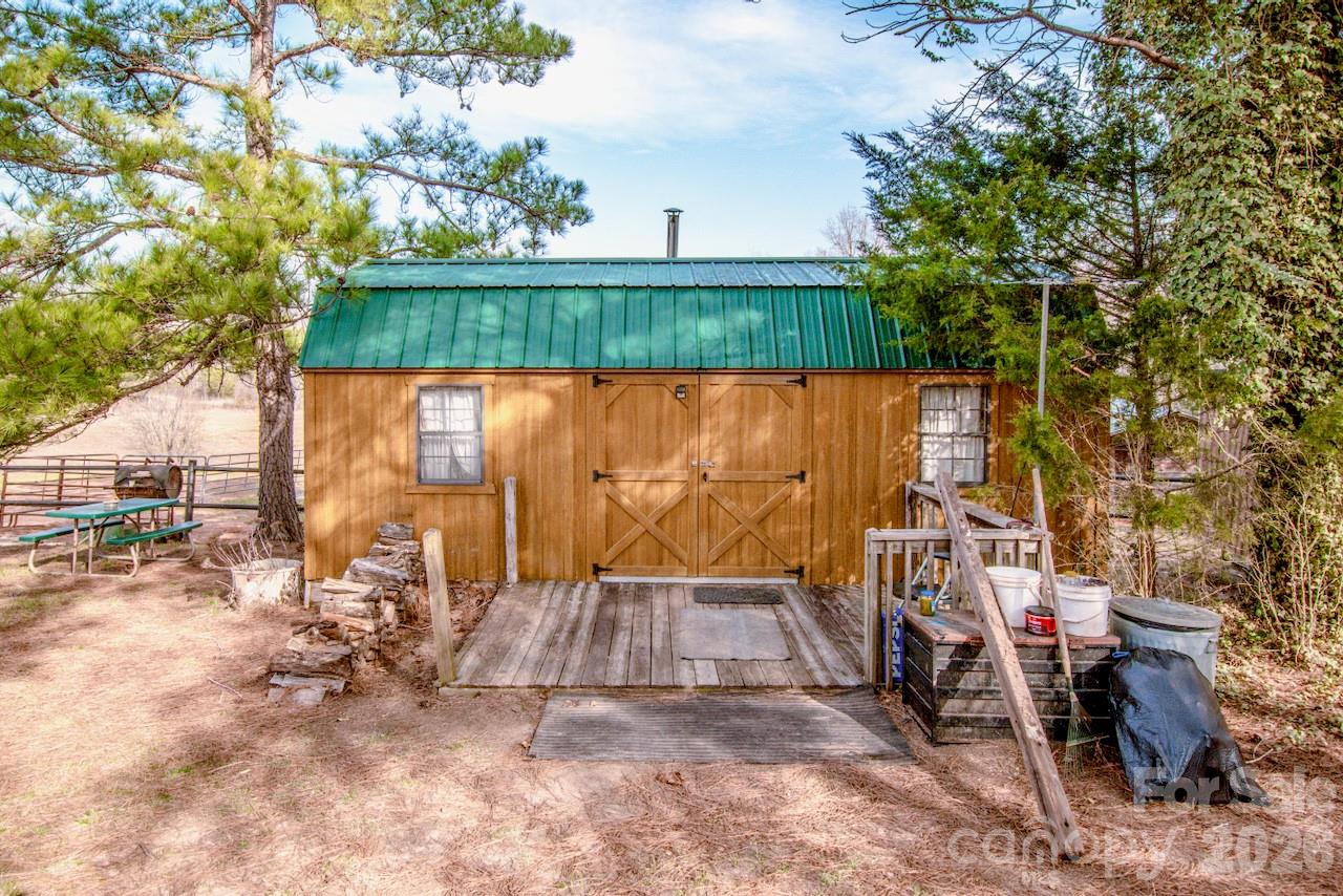 508 Liles Lane, Hiddenite, NC - photo 14 of 46